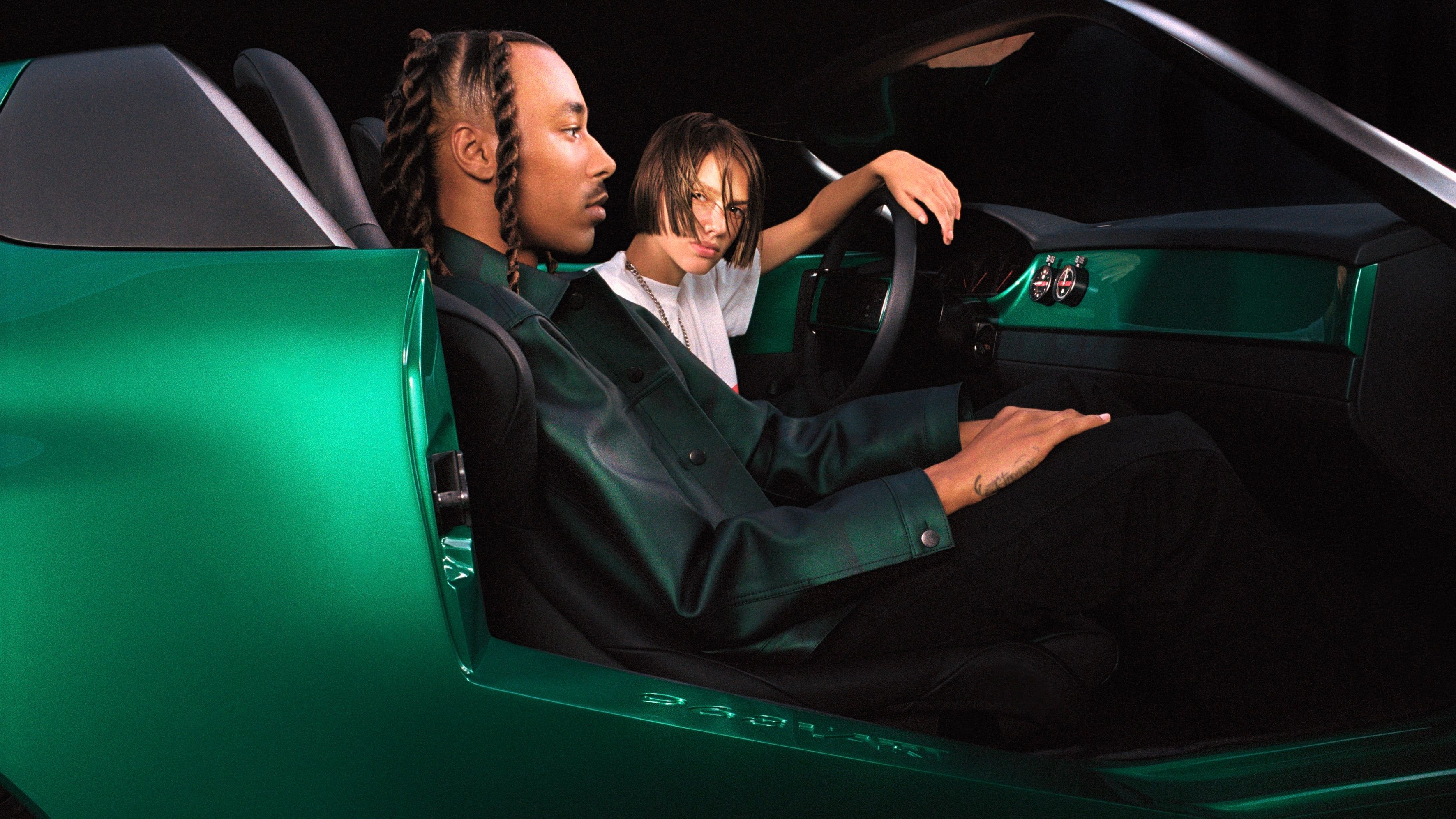 French Fashion Designer Arthur Kar has created a one-off 968 Roadster ...