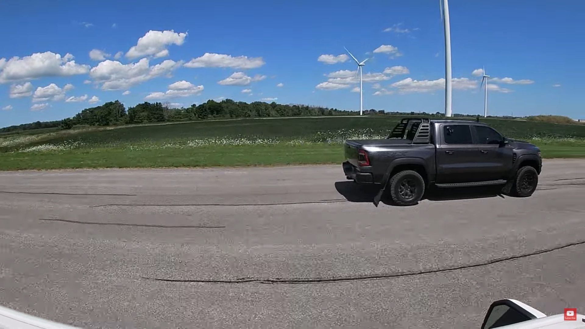 Pick Up Truck Drag Race: RAM 1500 TRX vs Ford ROUSH F-150
