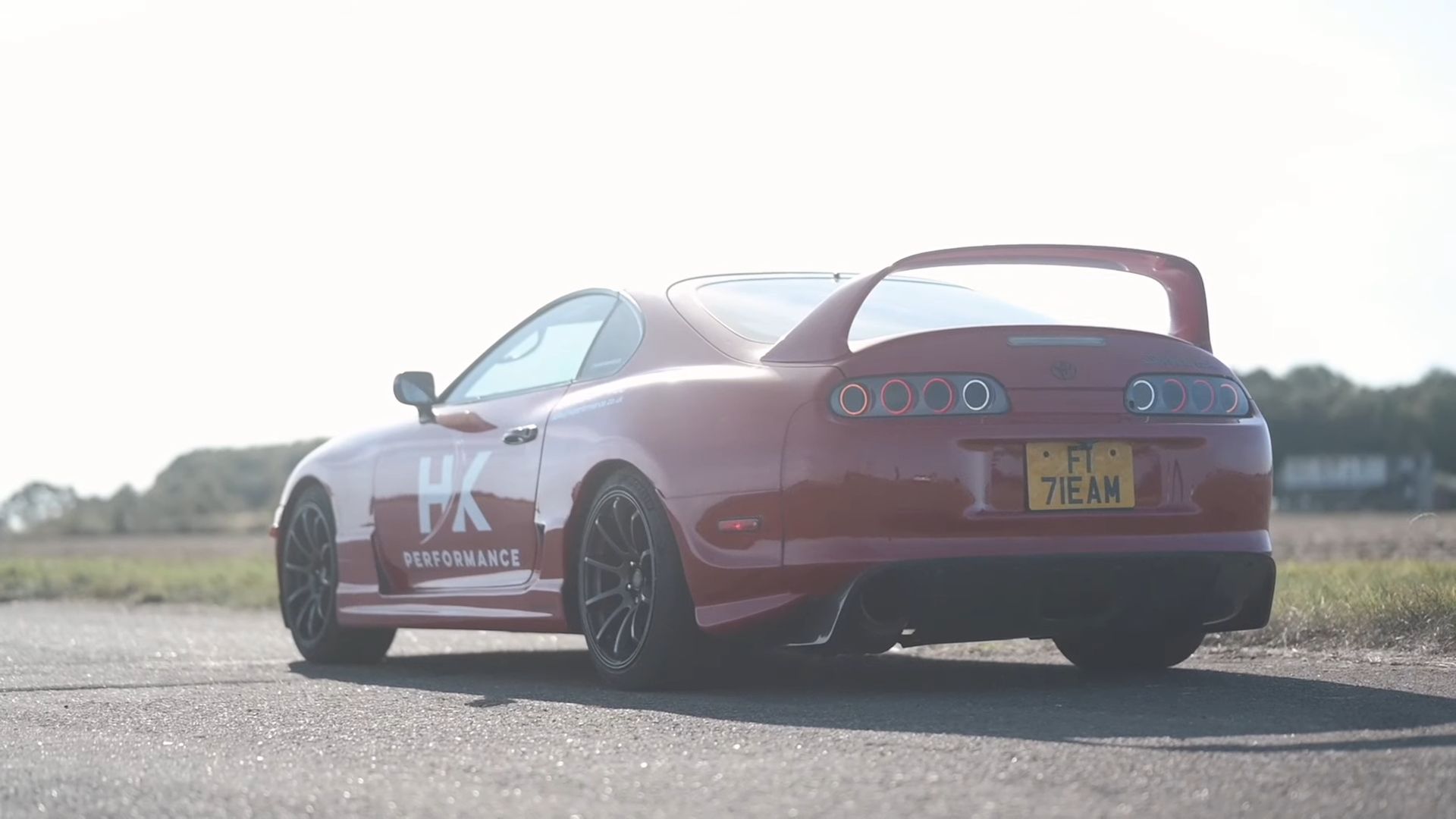 Old-School vs Modern: Watch a Stock Nissan R35 GT-R Nismo Try To Show ...
