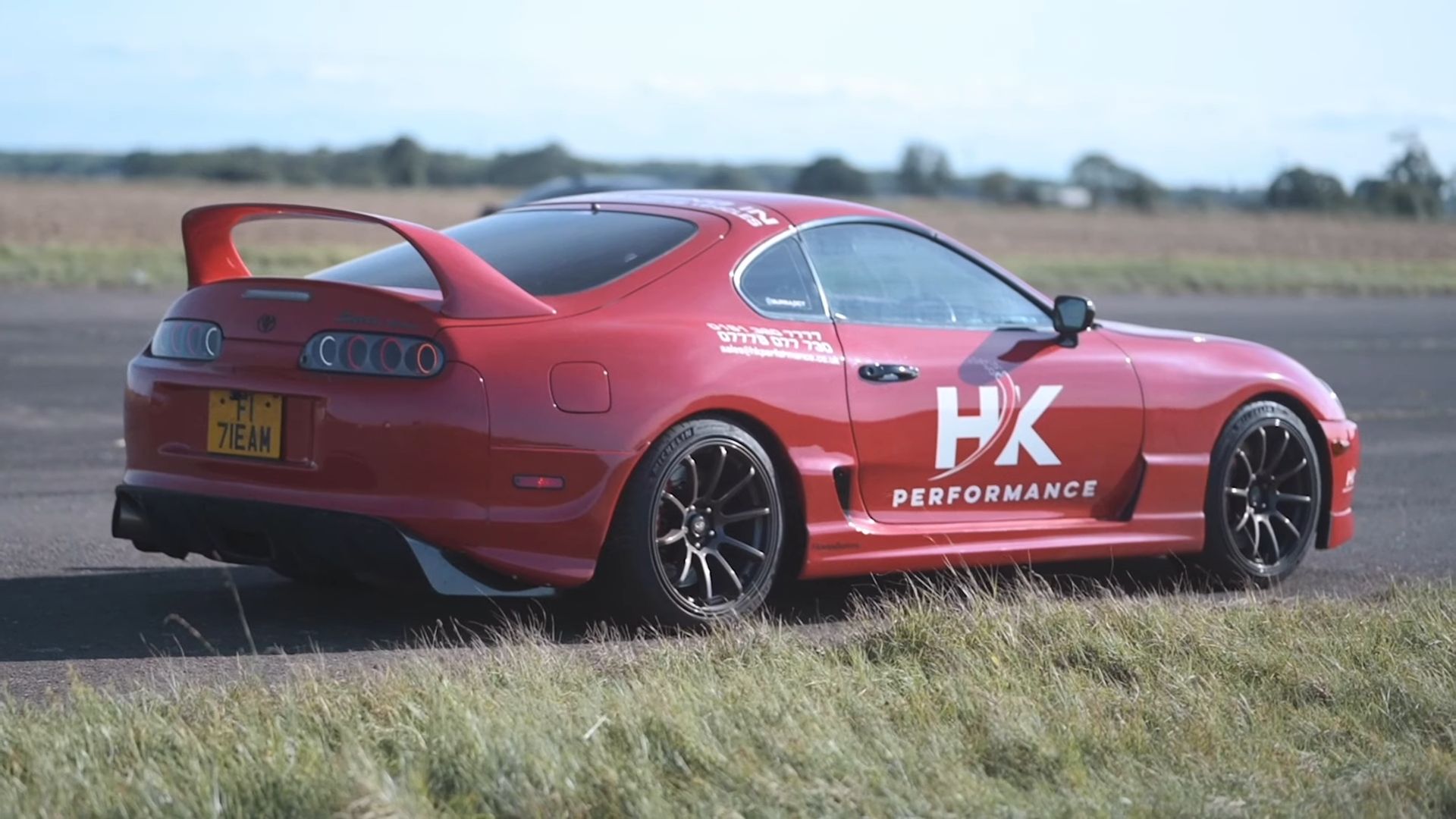 Old-School vs Modern: Watch a Stock Nissan R35 GT-R Nismo Try To Show ...