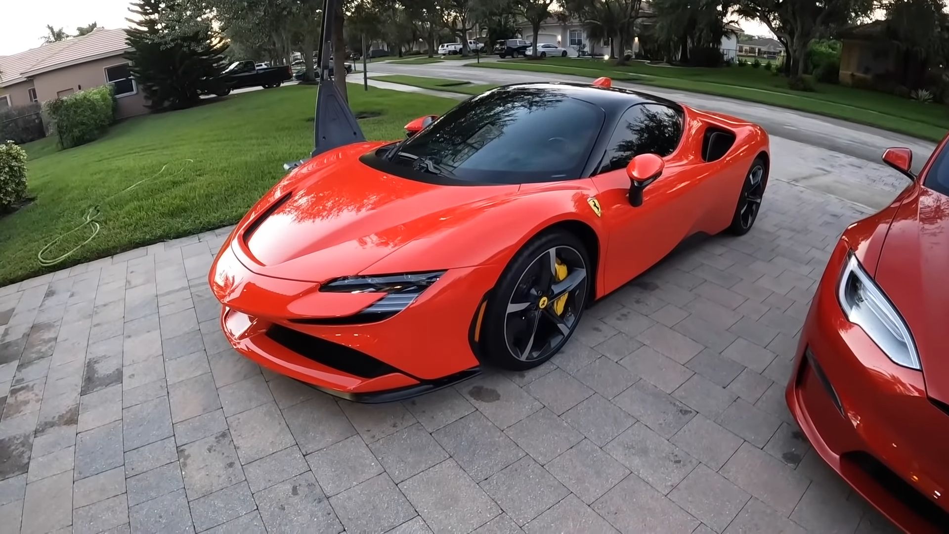 Drag Race: The Tesla Model S Plaid’s Closest Fuel-Powered Rival To Date ...