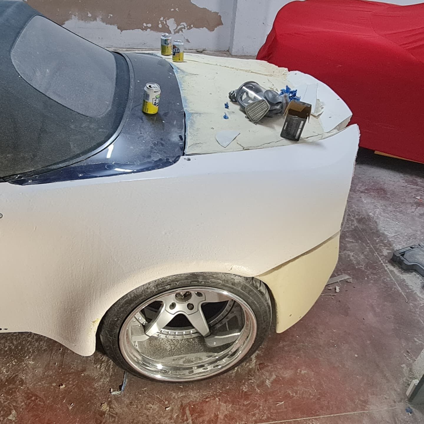 You can make a cheap Porsche look insanely expensive with this body kit.