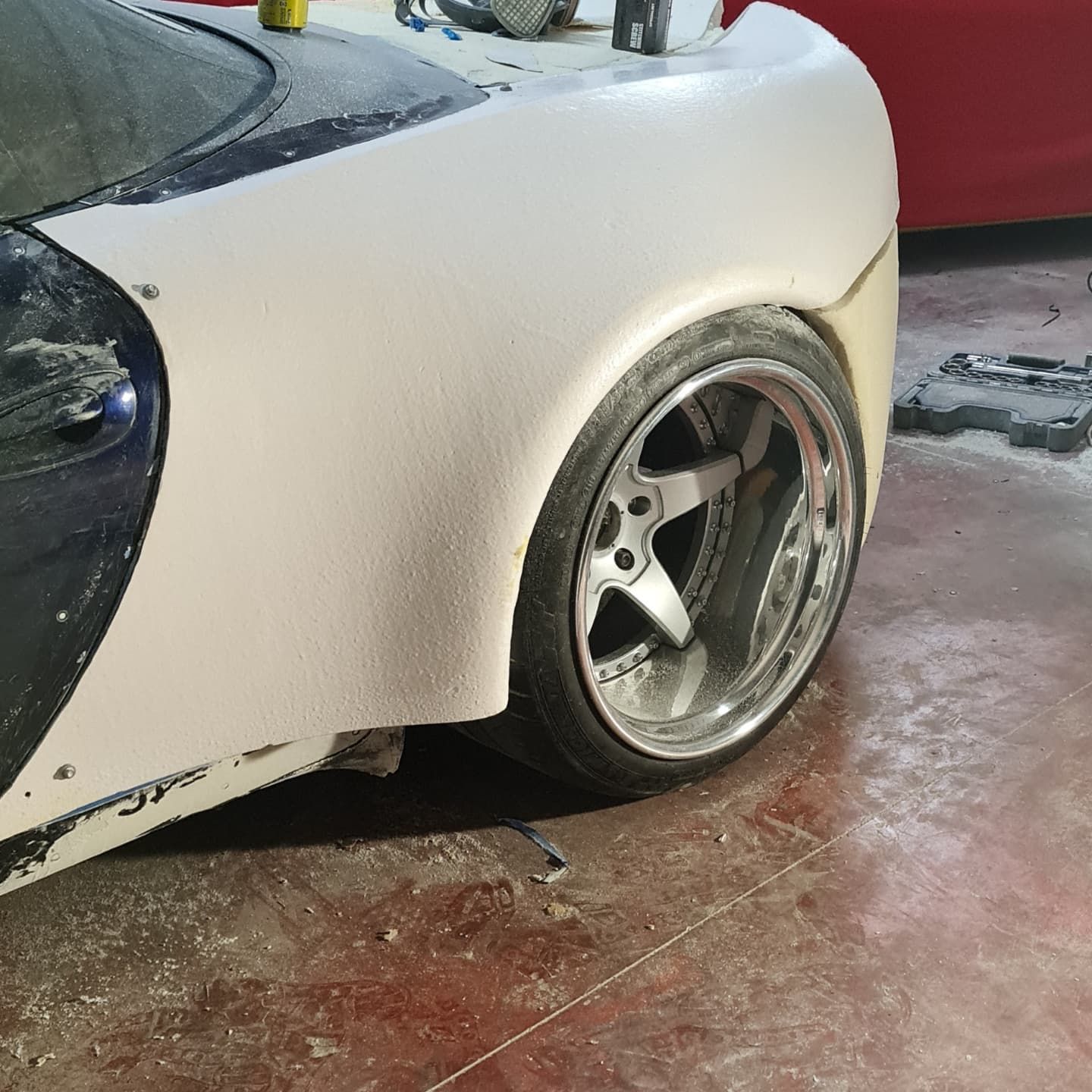 You can make a cheap Porsche look insanely expensive with this body kit.