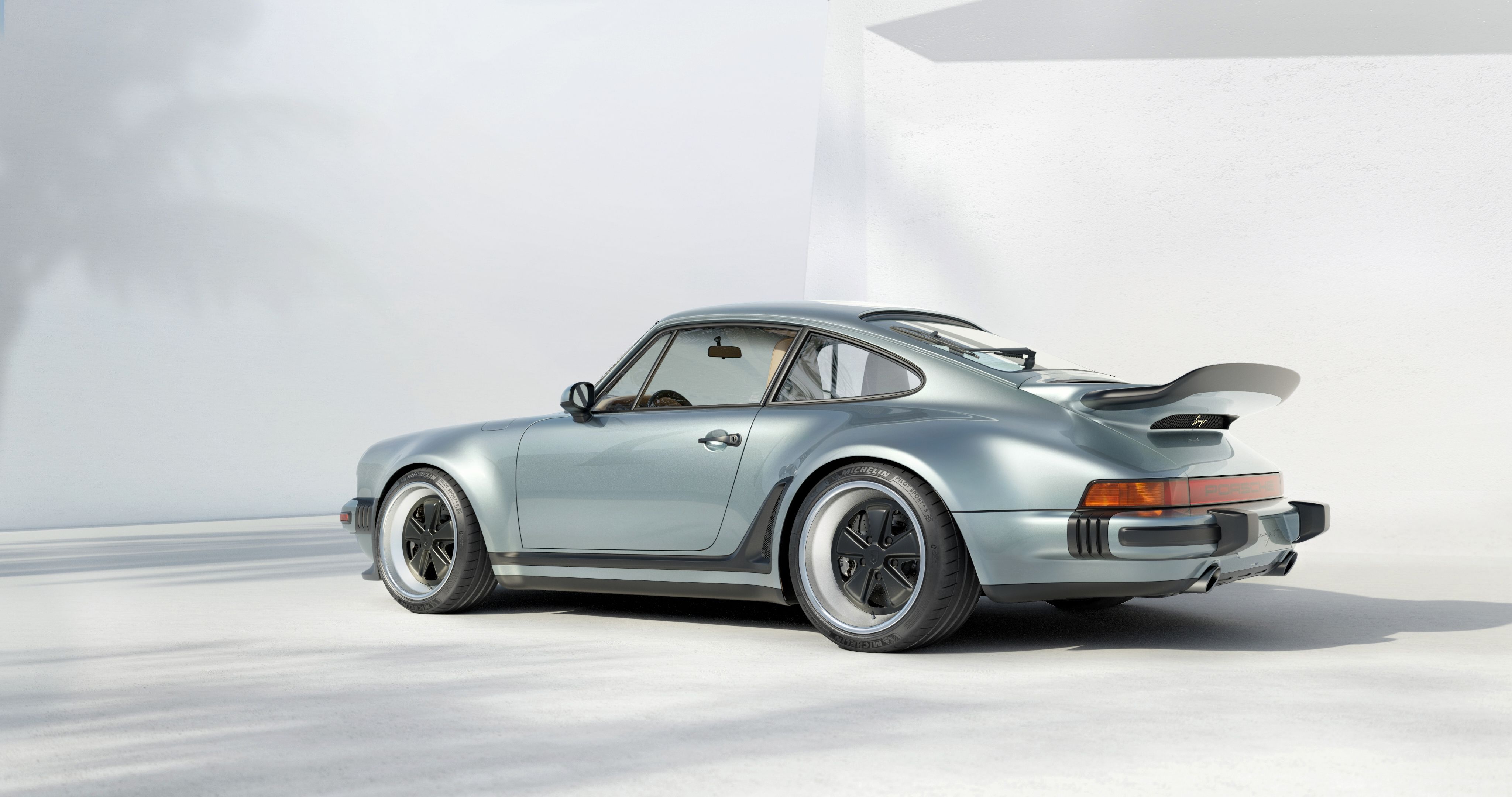Singer's Latest Masterpiece Is A 450-Horsepower Air-Cooled Tribute To ...