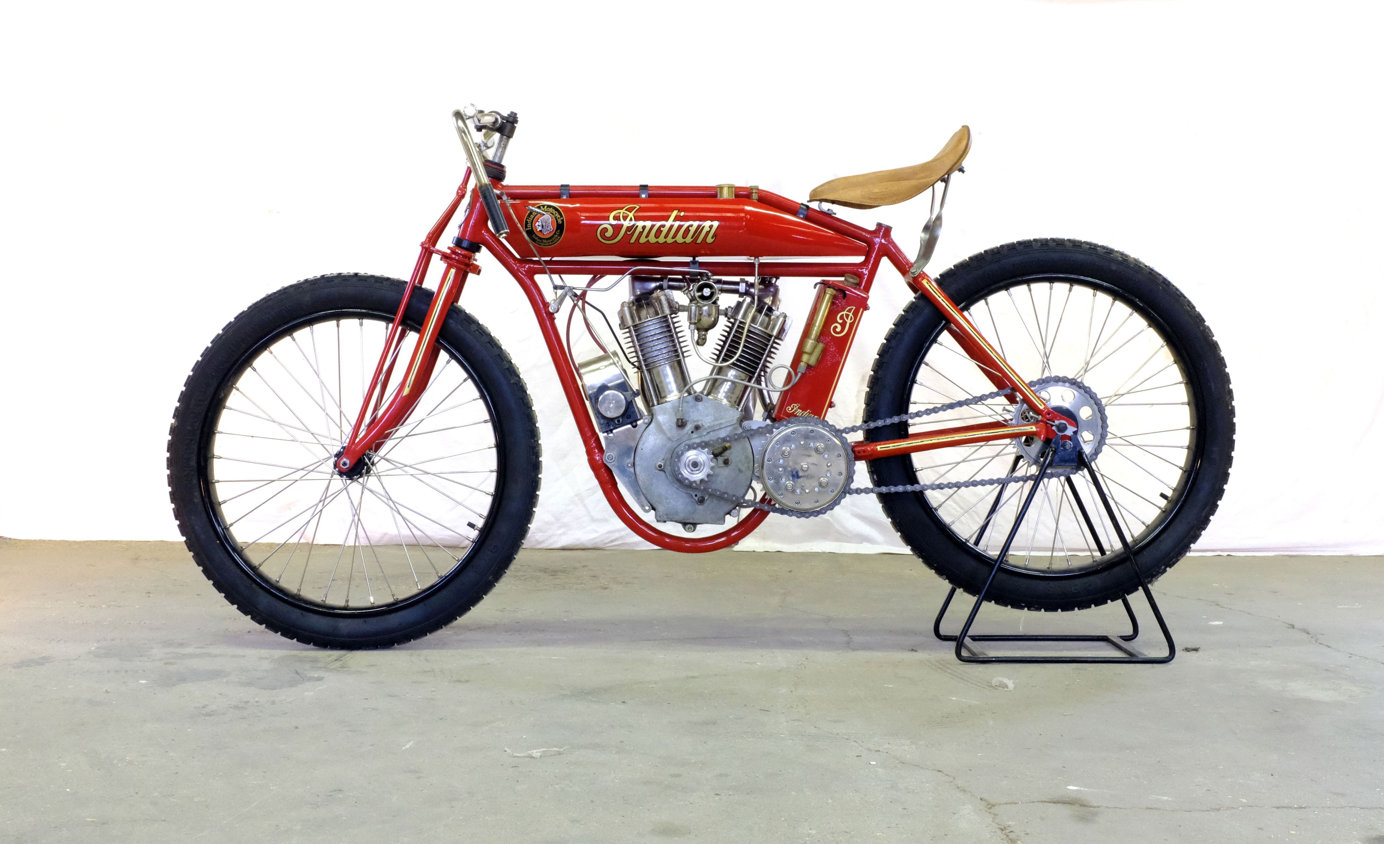 Board Track Racers Set To Break Records at Retromobile Auction in France