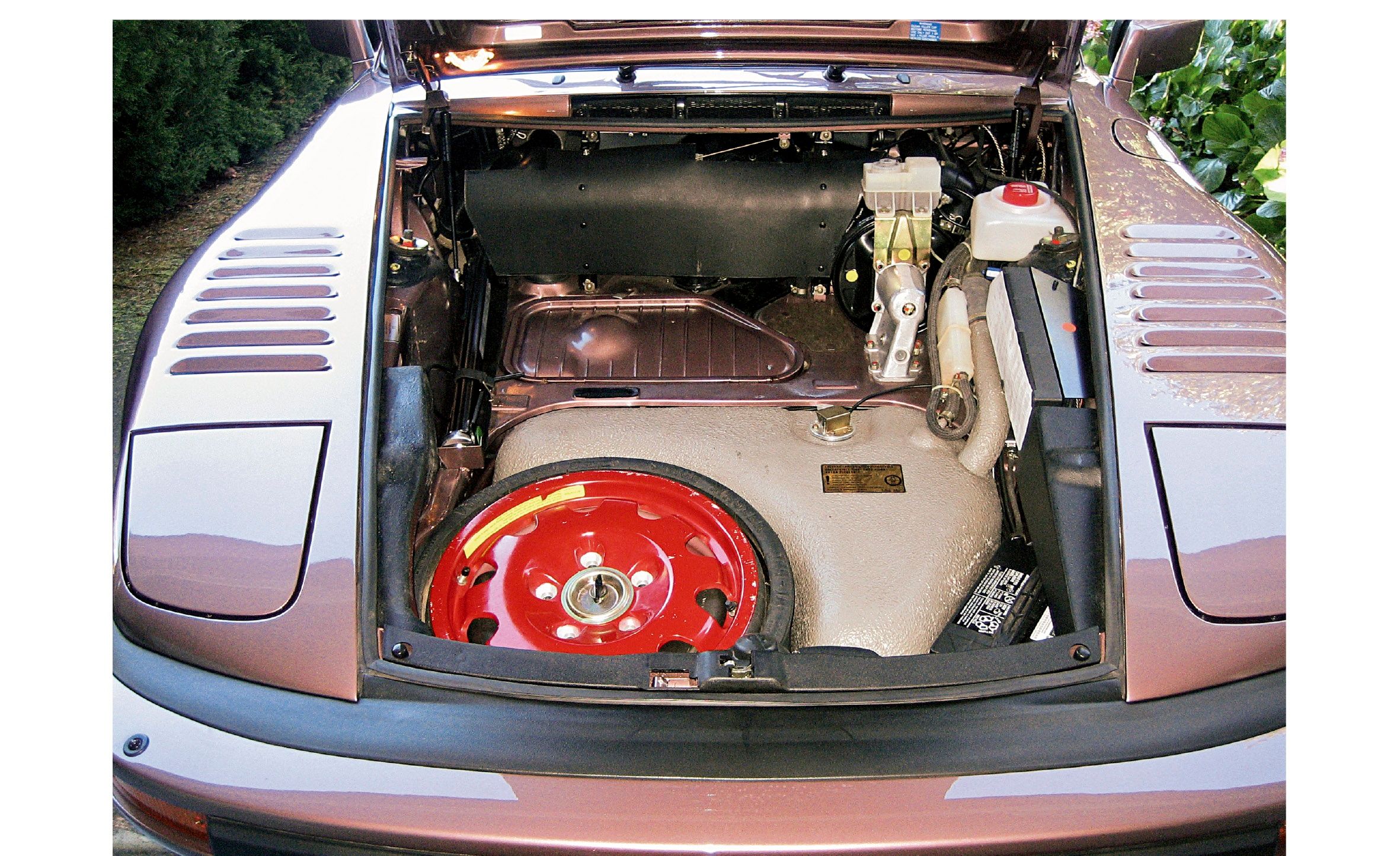 Porsche 911 Turbo (930) - The Widowmaker That Started The Turbocharging ...