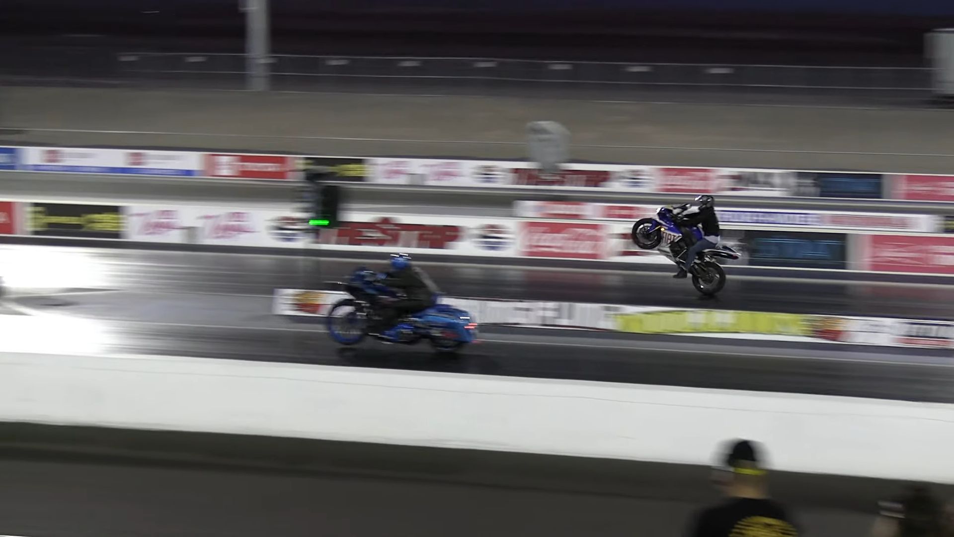 Drag Race: Watch A Harley-Davidson Bagger Punch Above Its Weight & Take ...