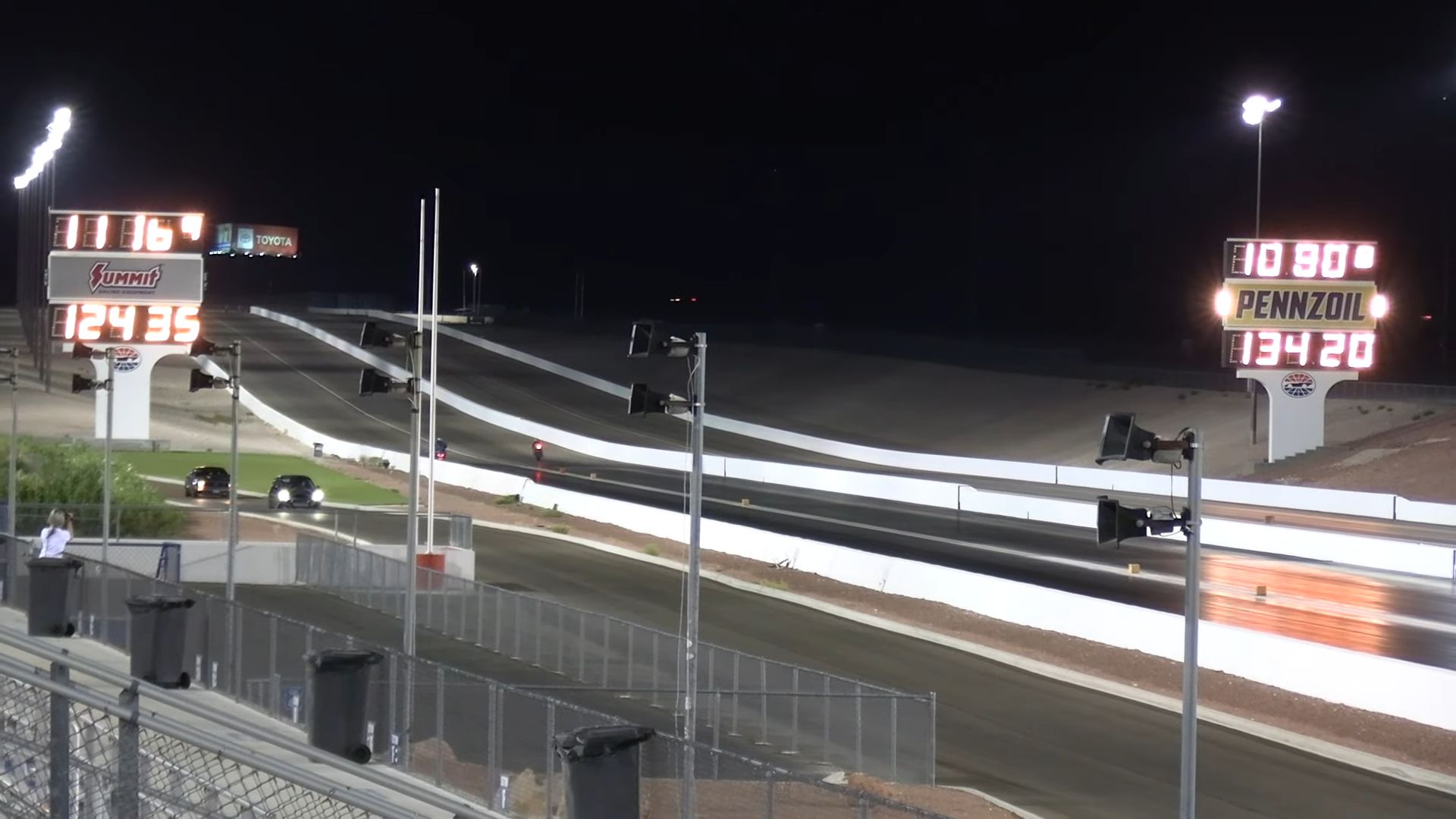 Drag Race: Watch A Harley-Davidson Bagger Punch Above Its Weight & Take ...