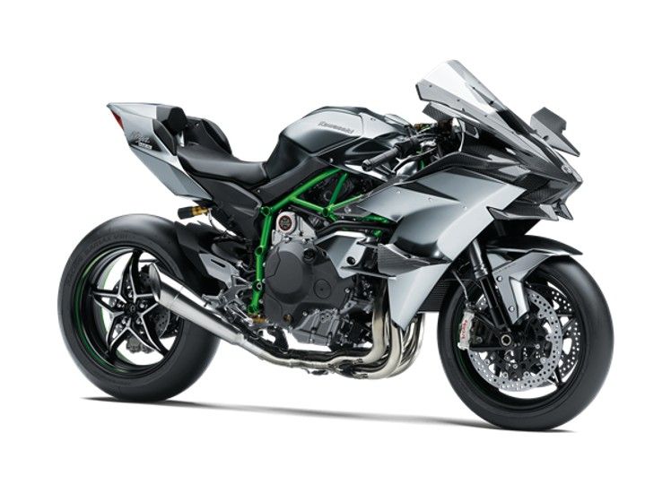 Kawasaki Ninja H2R Sets Public Roads On Fire By Reaching 226.5mph!