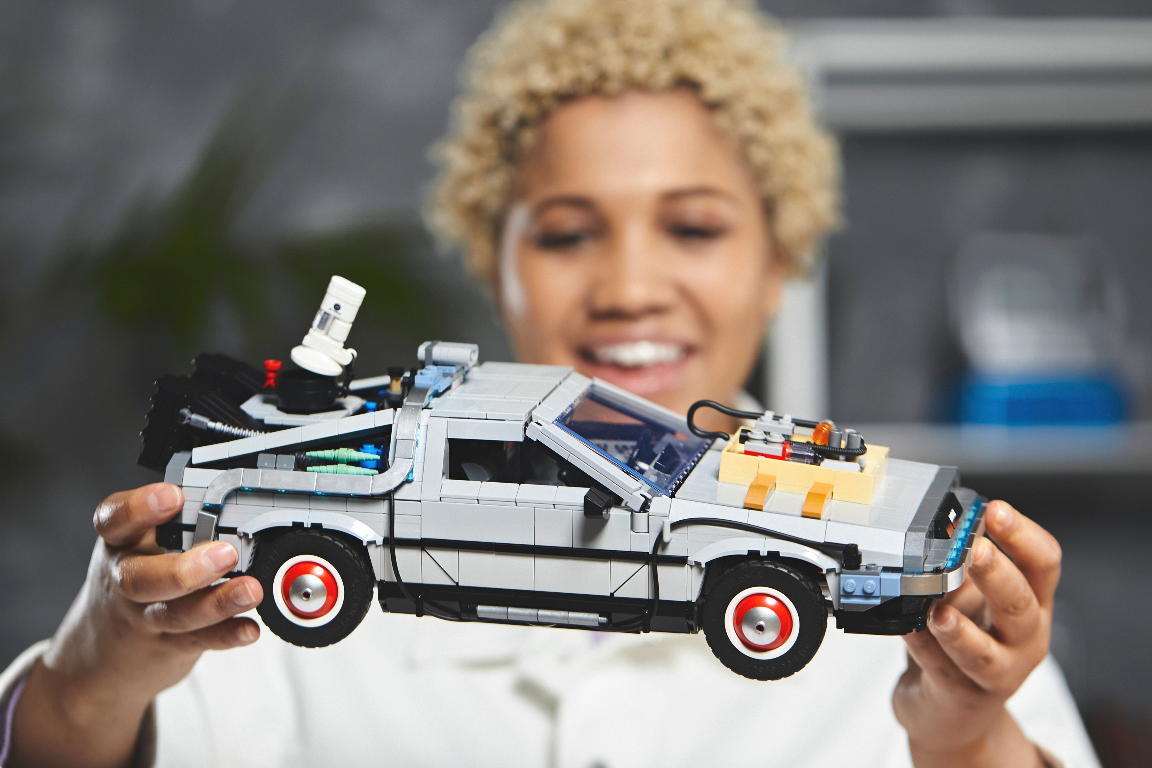 Lego Launches 1,872-piece "Back To The Future Time Machine" Kit