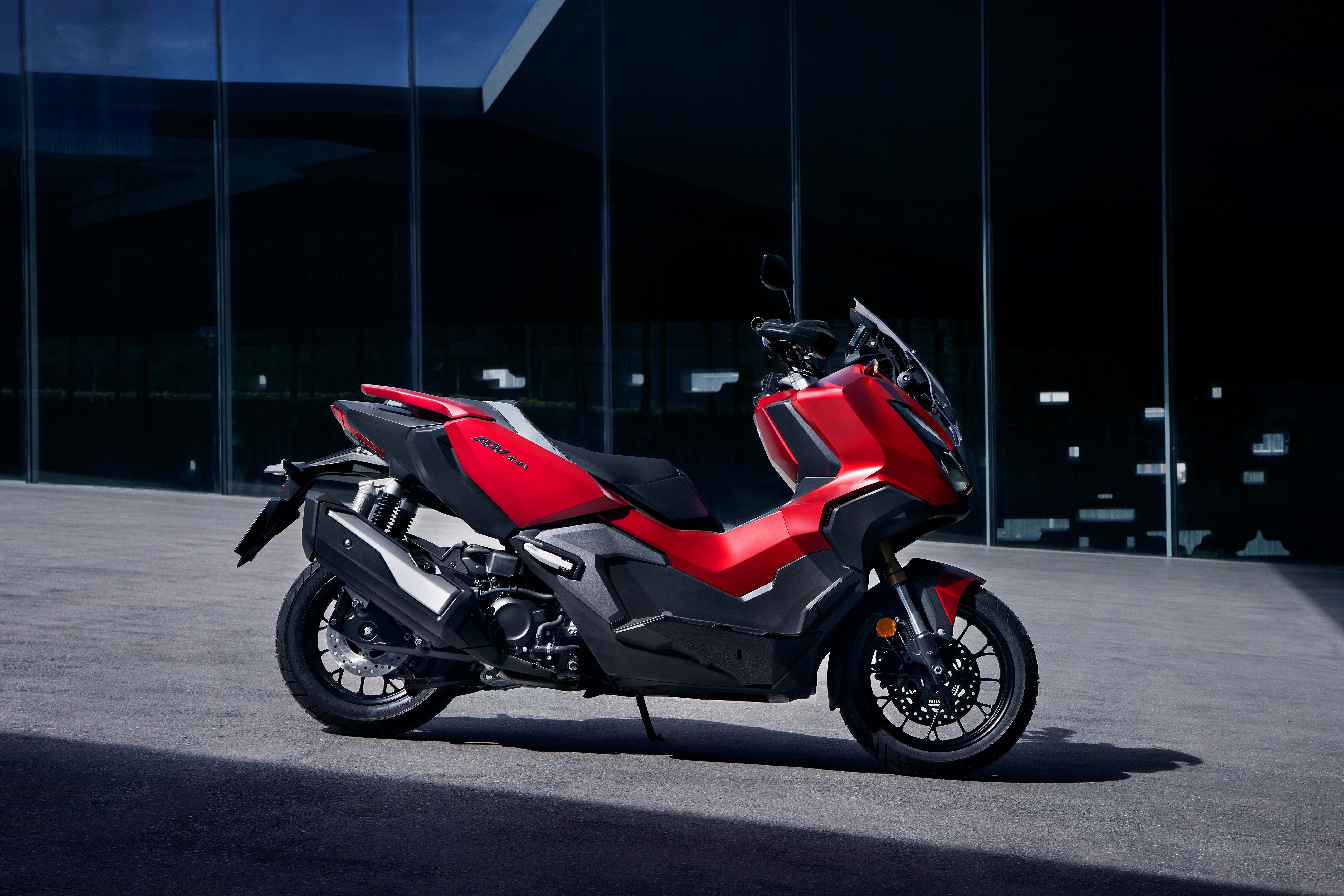 2022 Honda ADV350 - Performance, Price, and Photos