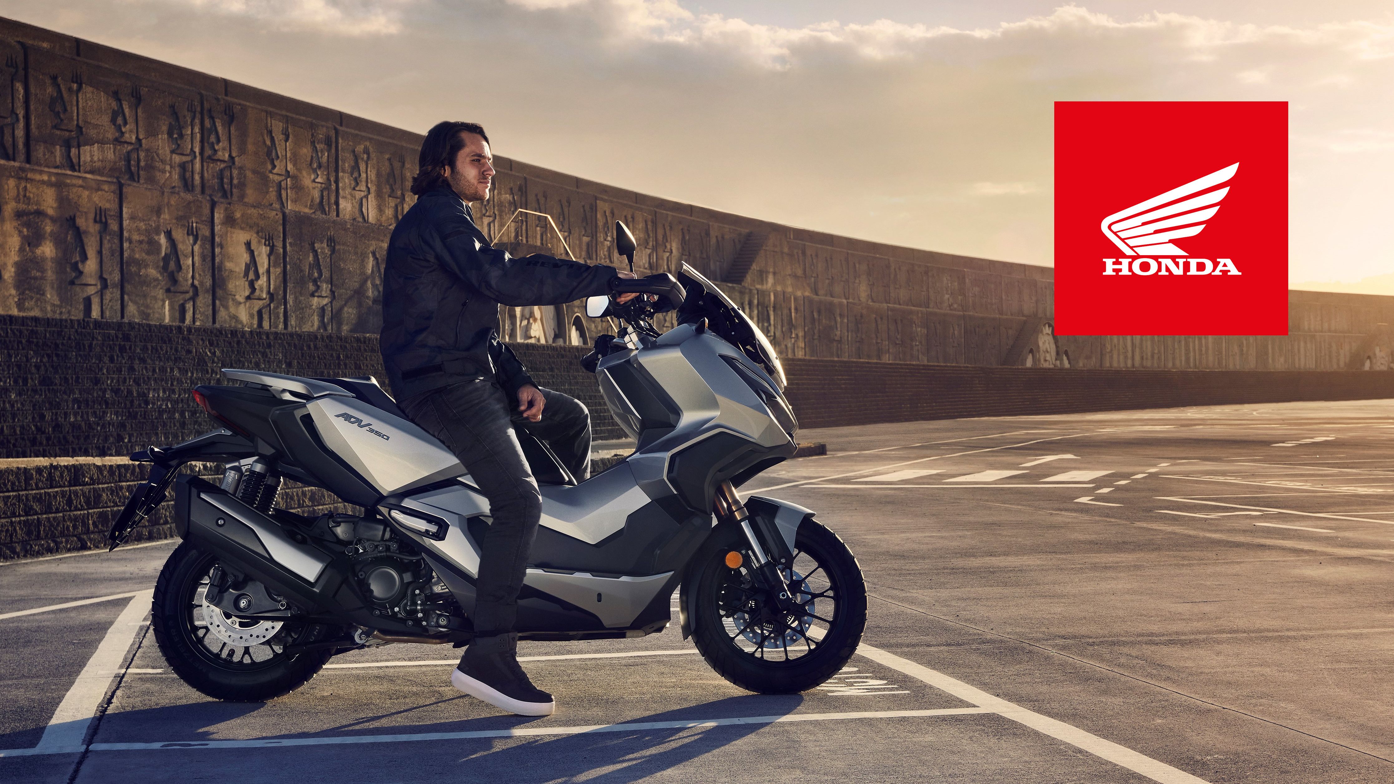 2022 Honda ADV350 - Performance, Price, and Photos