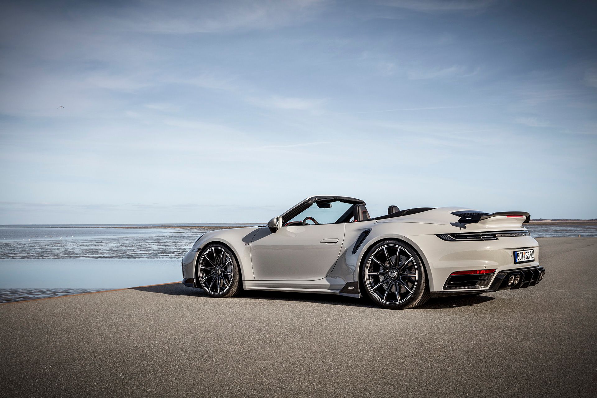 The Brabus 820: A Porsche 911 Turbo S Tuned to Perfection