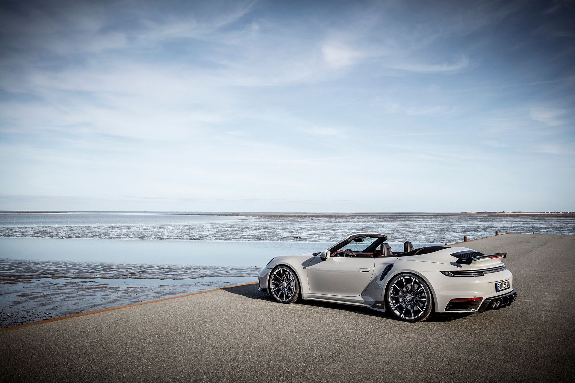 The Brabus 820: A Porsche 911 Turbo S Tuned to Perfection