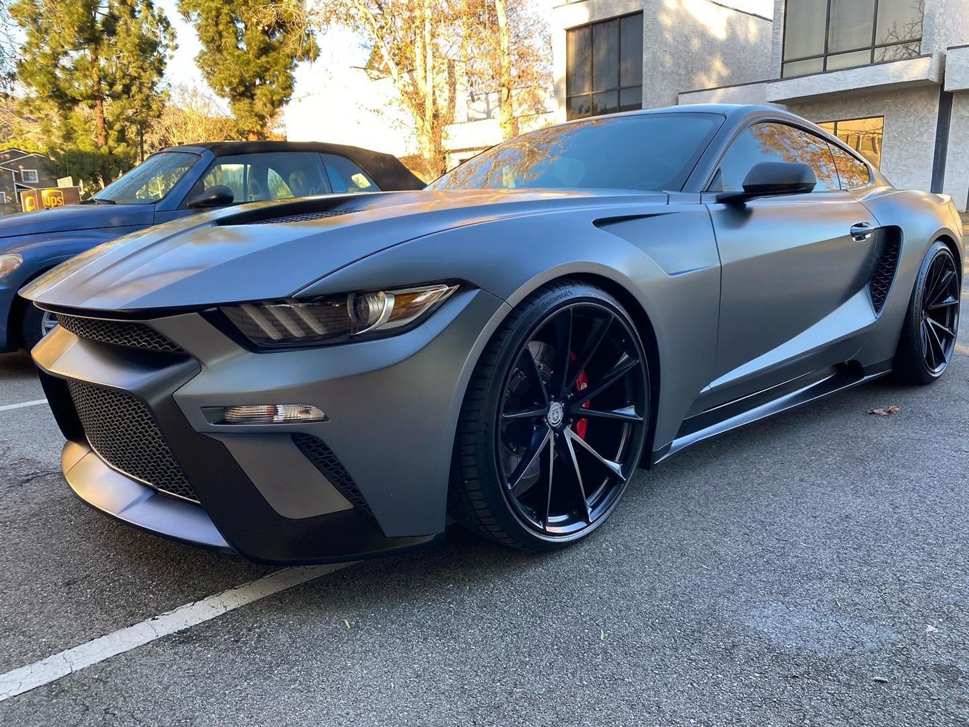 Ford Mustang GTT By Zero To 60 Designs Combines Ford GT And Ferrari ...