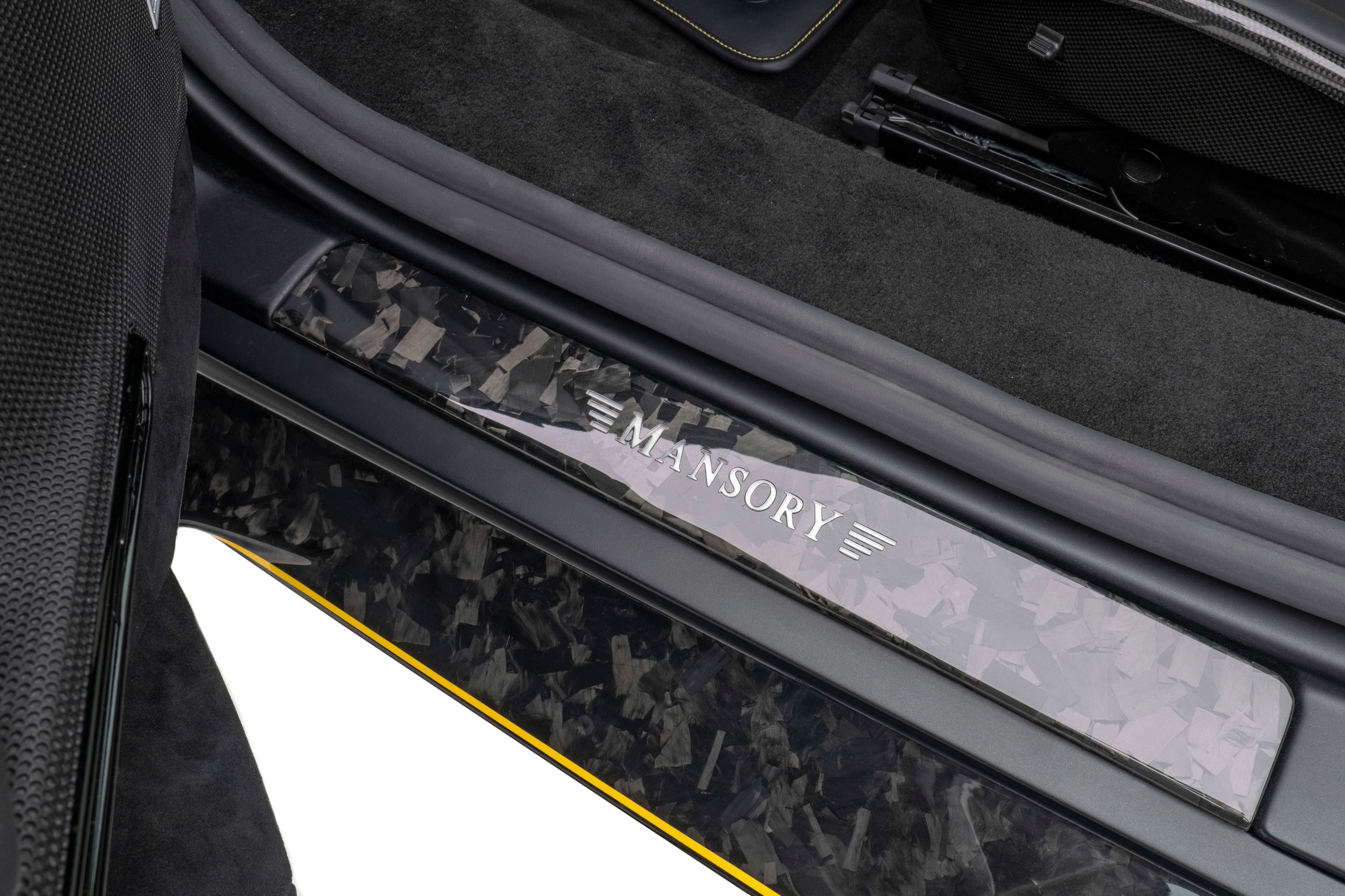 Mansory's F9XX Package Completely Transforms The Look Of The Ferrari SF90