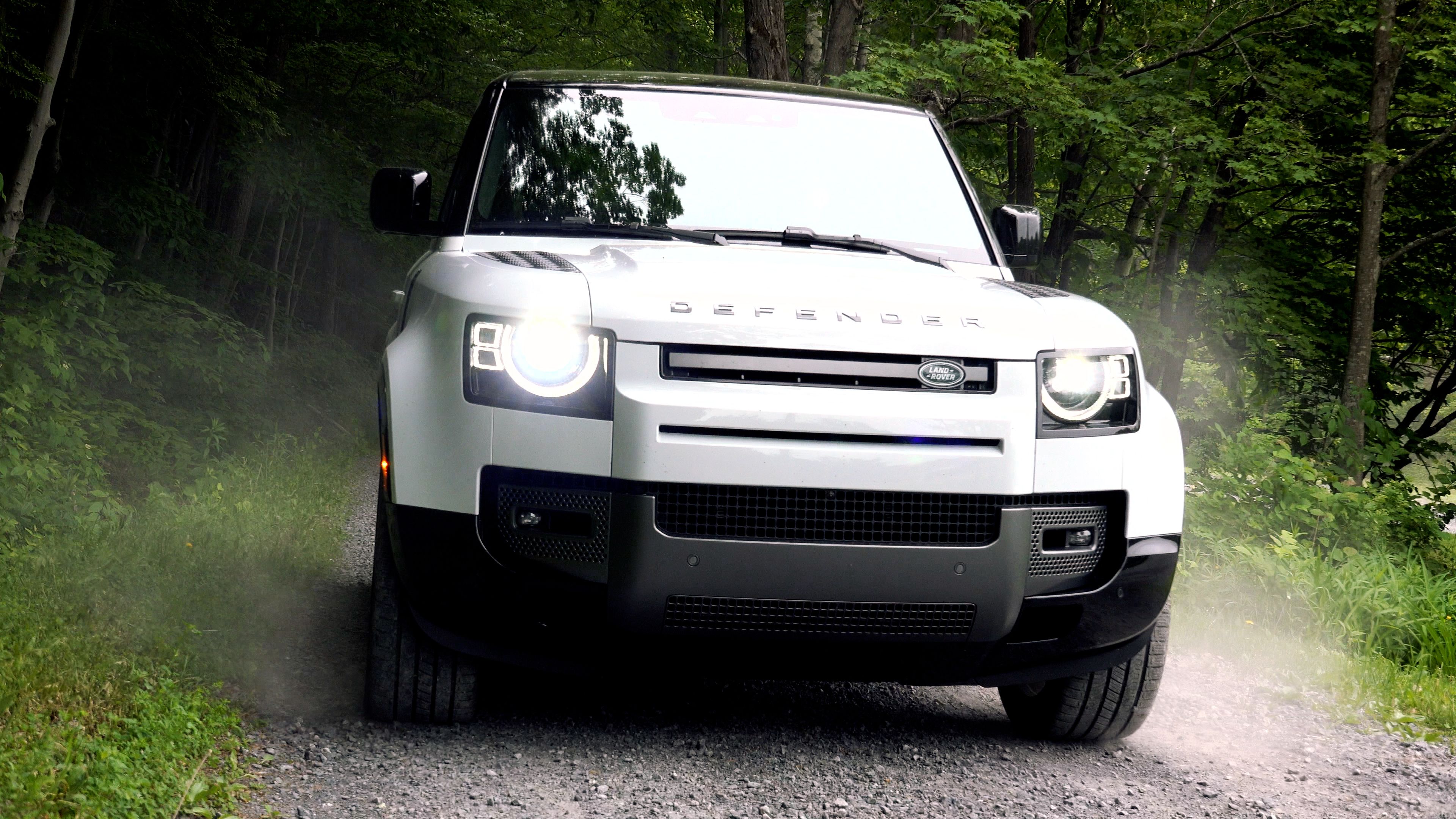 2022 Land Rover Defender 90 V8 Review: Overpowered and Not Without ...