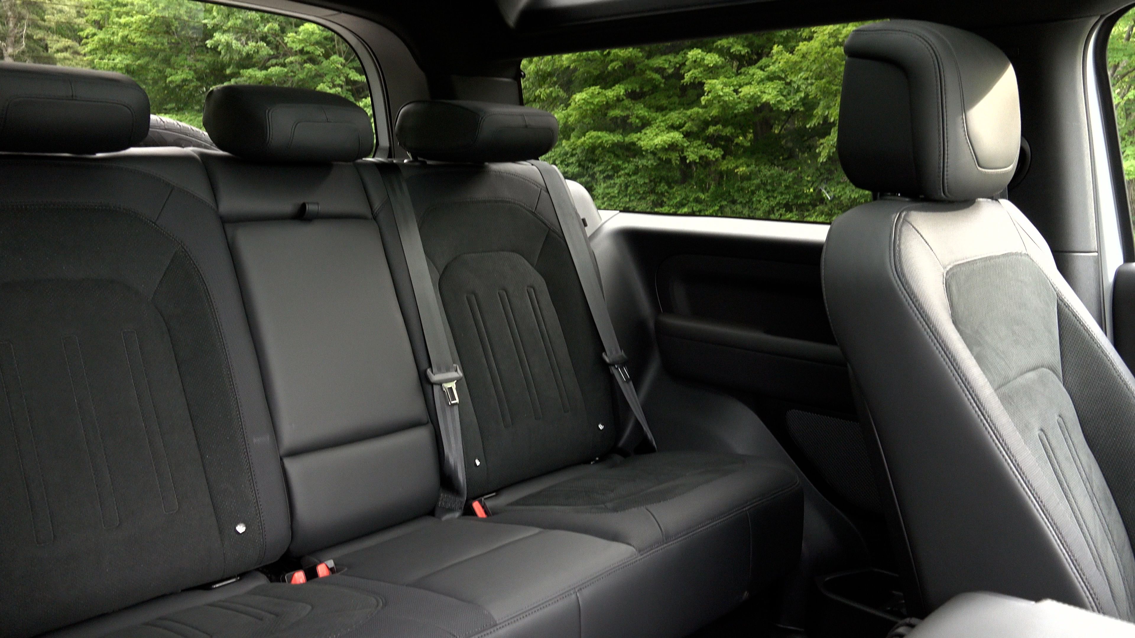 2022 Land Rover Defender 90 V8 Review: Overpowered and Not Without ...