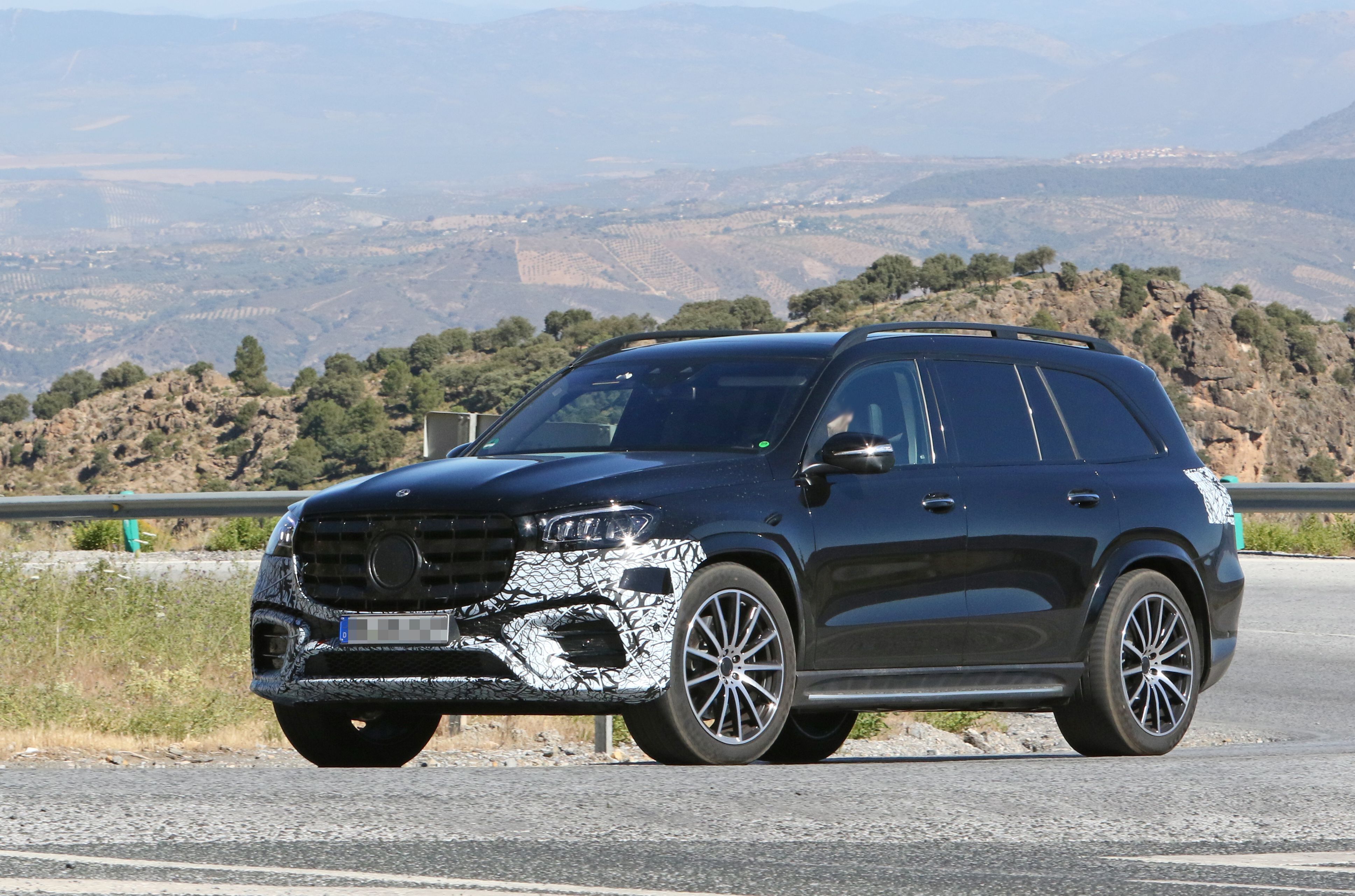 Spy Shots: An Early Look at the 2023 Mercedes GLS Facelift