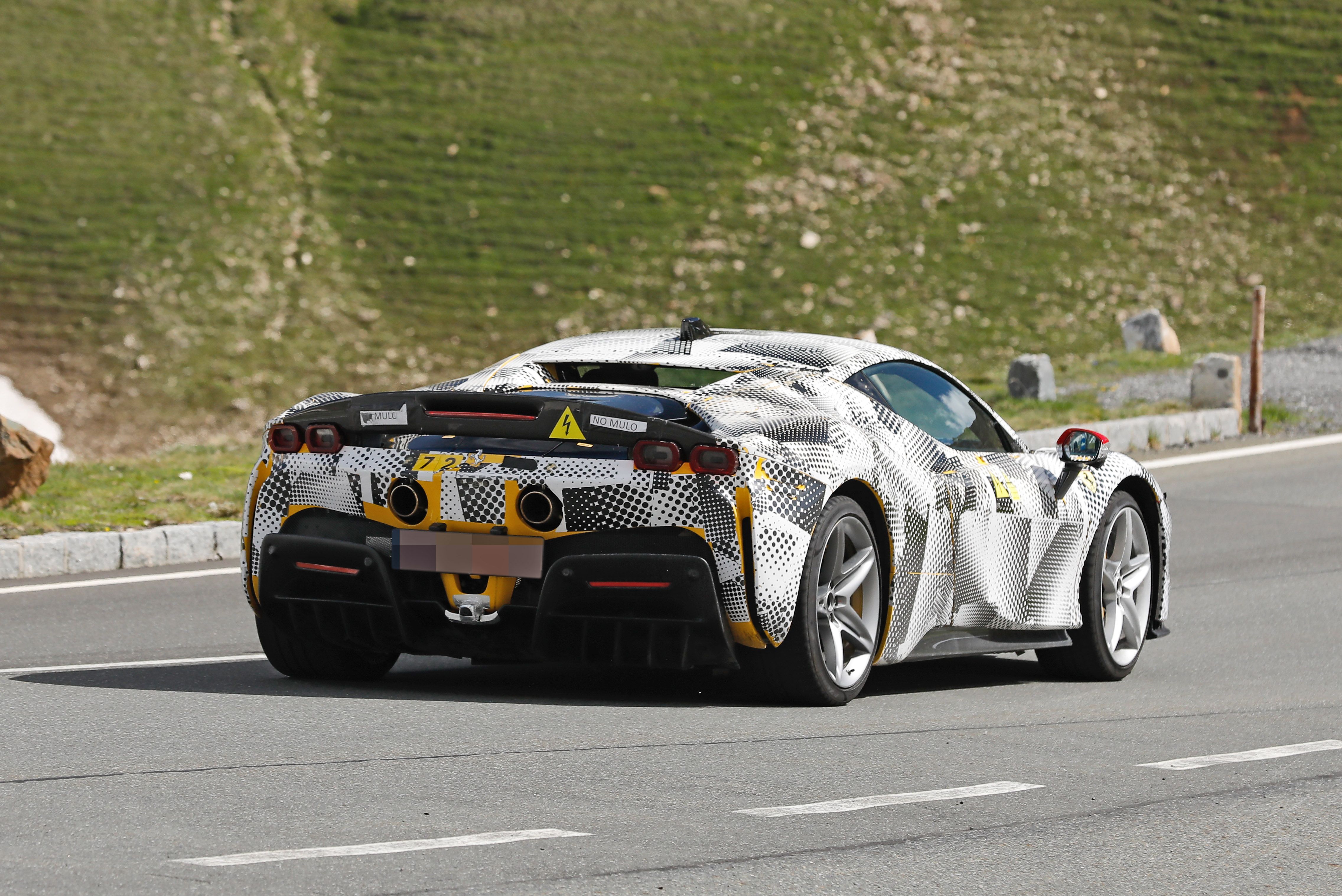 Spy Shots: An Early Look at the 2024 Ferrari SF90 Versione Speciale