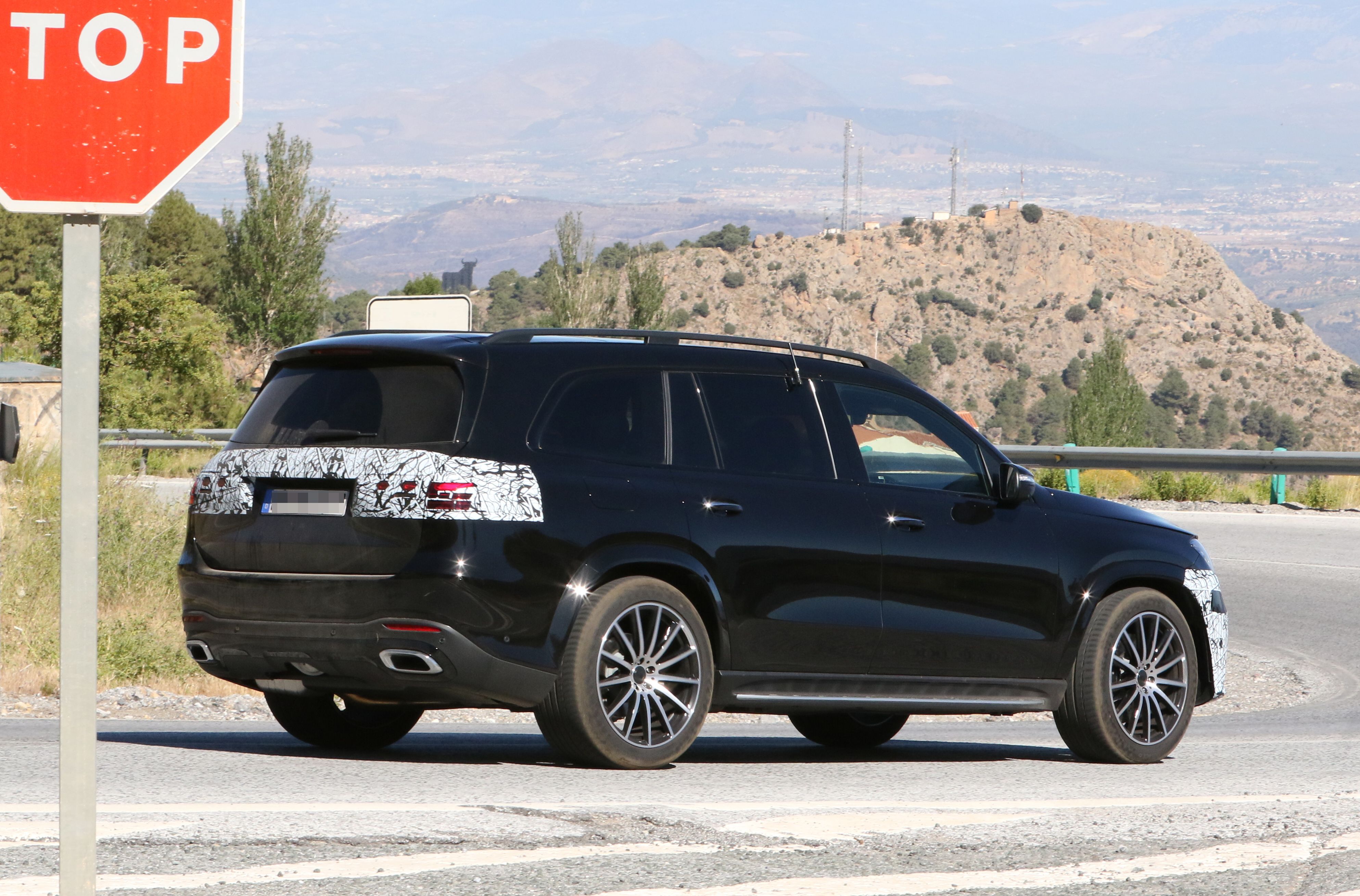 Spy Shots: An Early Look at the 2023 Mercedes GLS Facelift