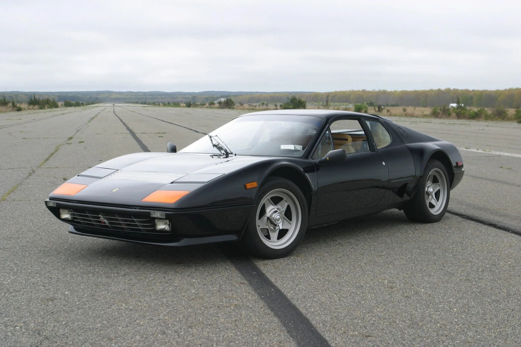 Want a Truly Analog Sports Car? This 1984 Ferrari 512 BBi is THE one to ...