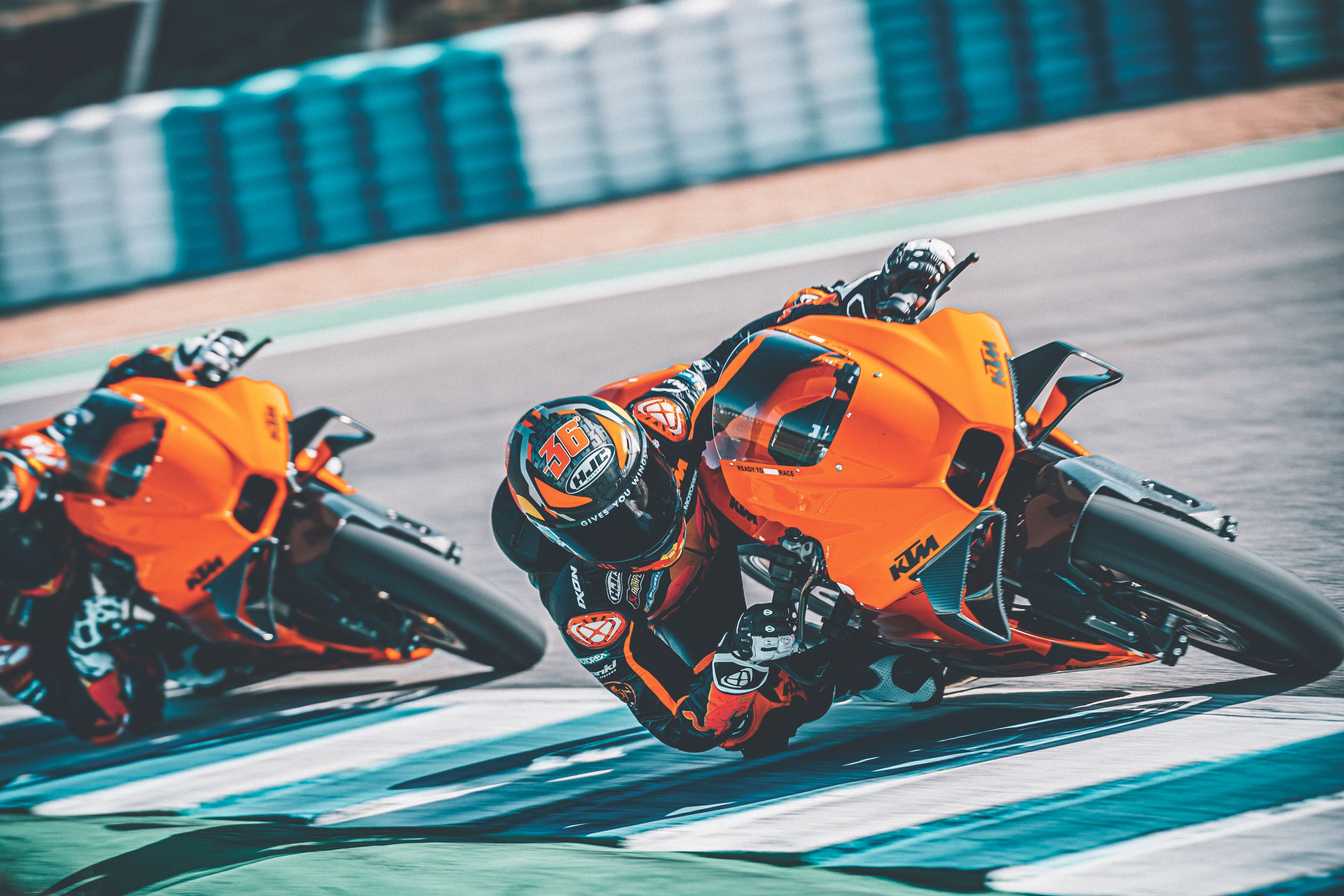 2022 KTM RC 8C - Performance, Price, and Photos
