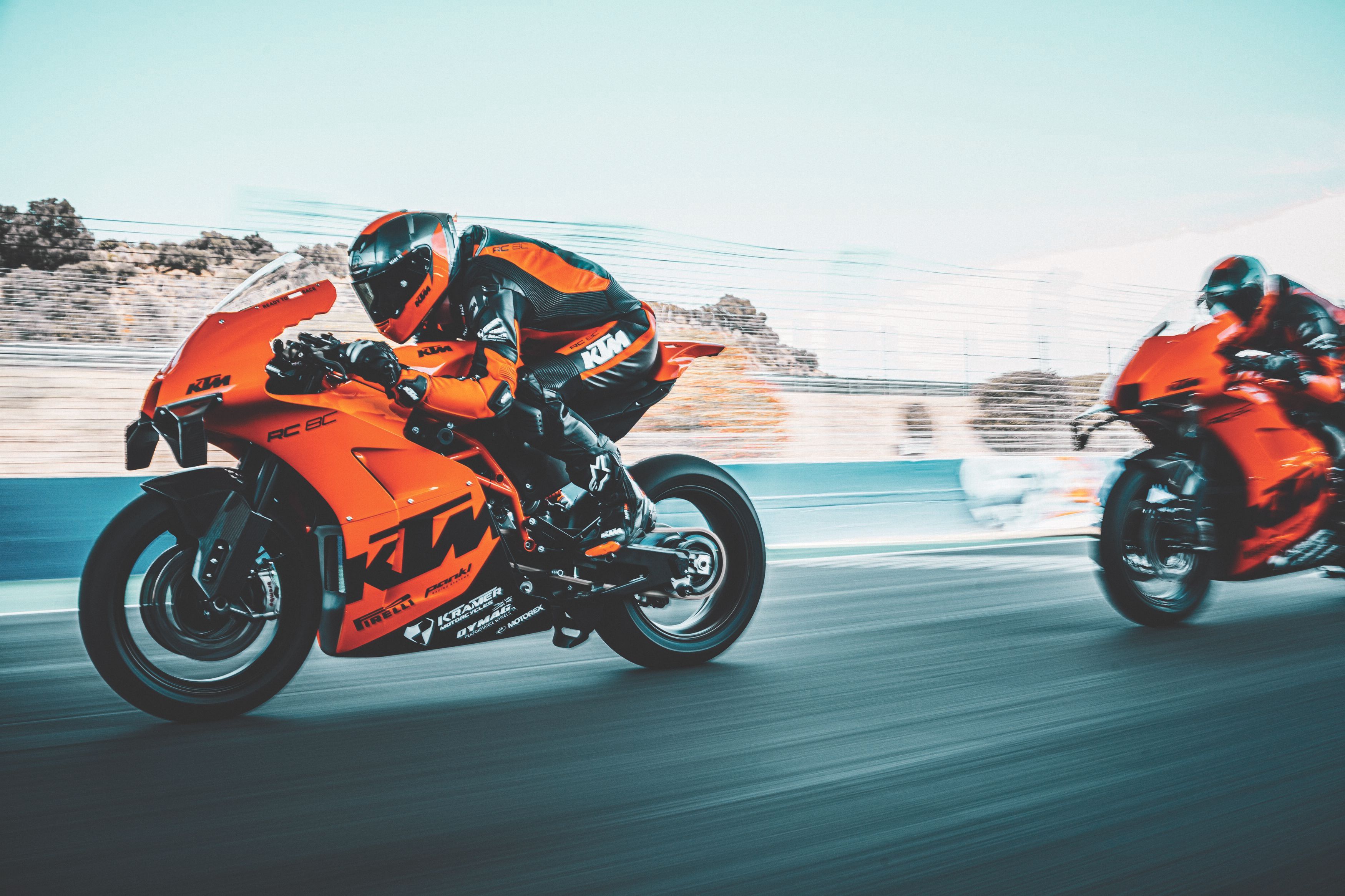2022 KTM RC 8C - Performance, Price, and Photos