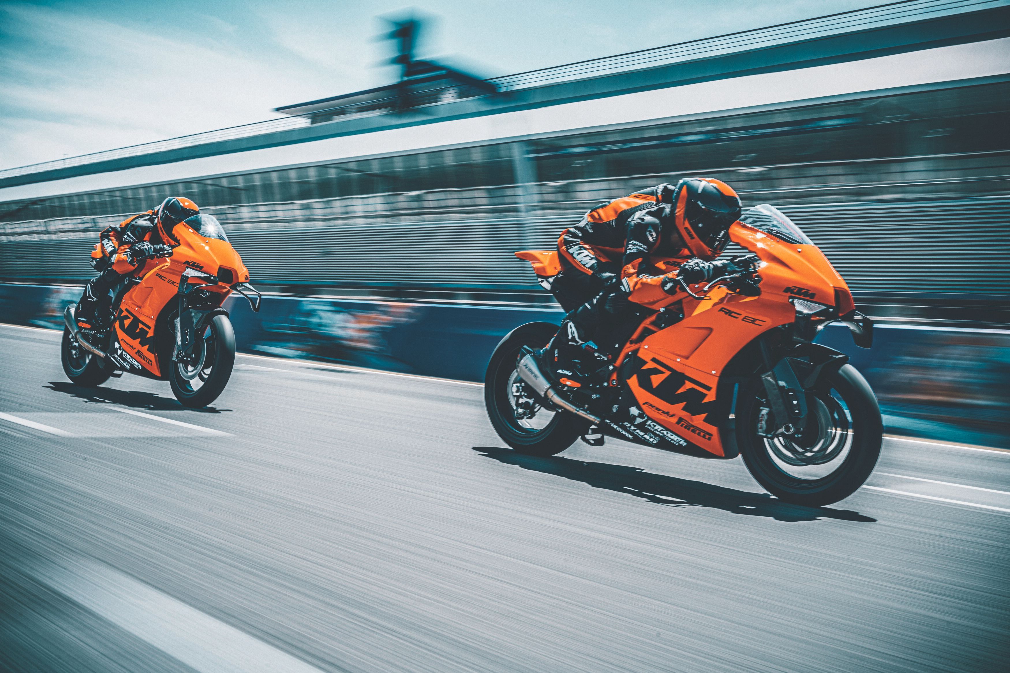 2022 KTM RC 8C - Performance, Price, and Photos