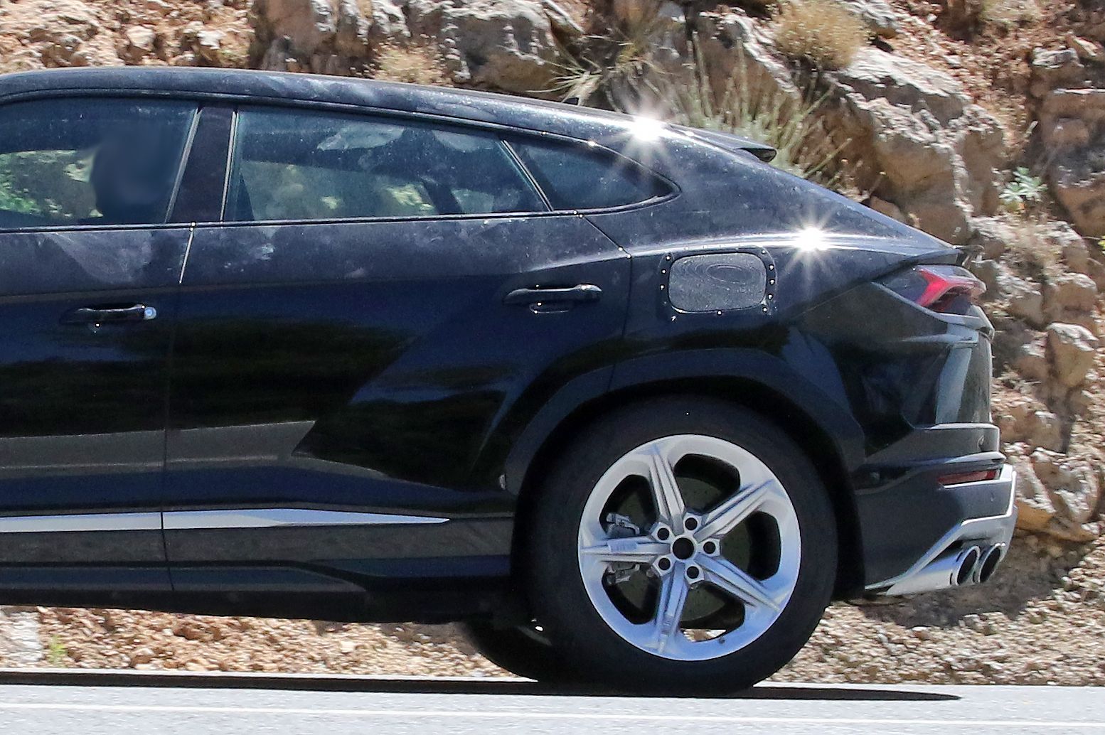 Spy Shots: An Early Look at the Lamborghini Urus Hybrid PHEV