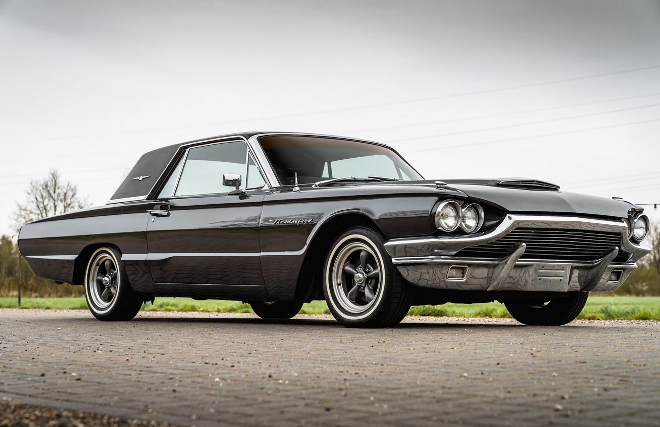 Top 10 Underappreciated American Classic Cars