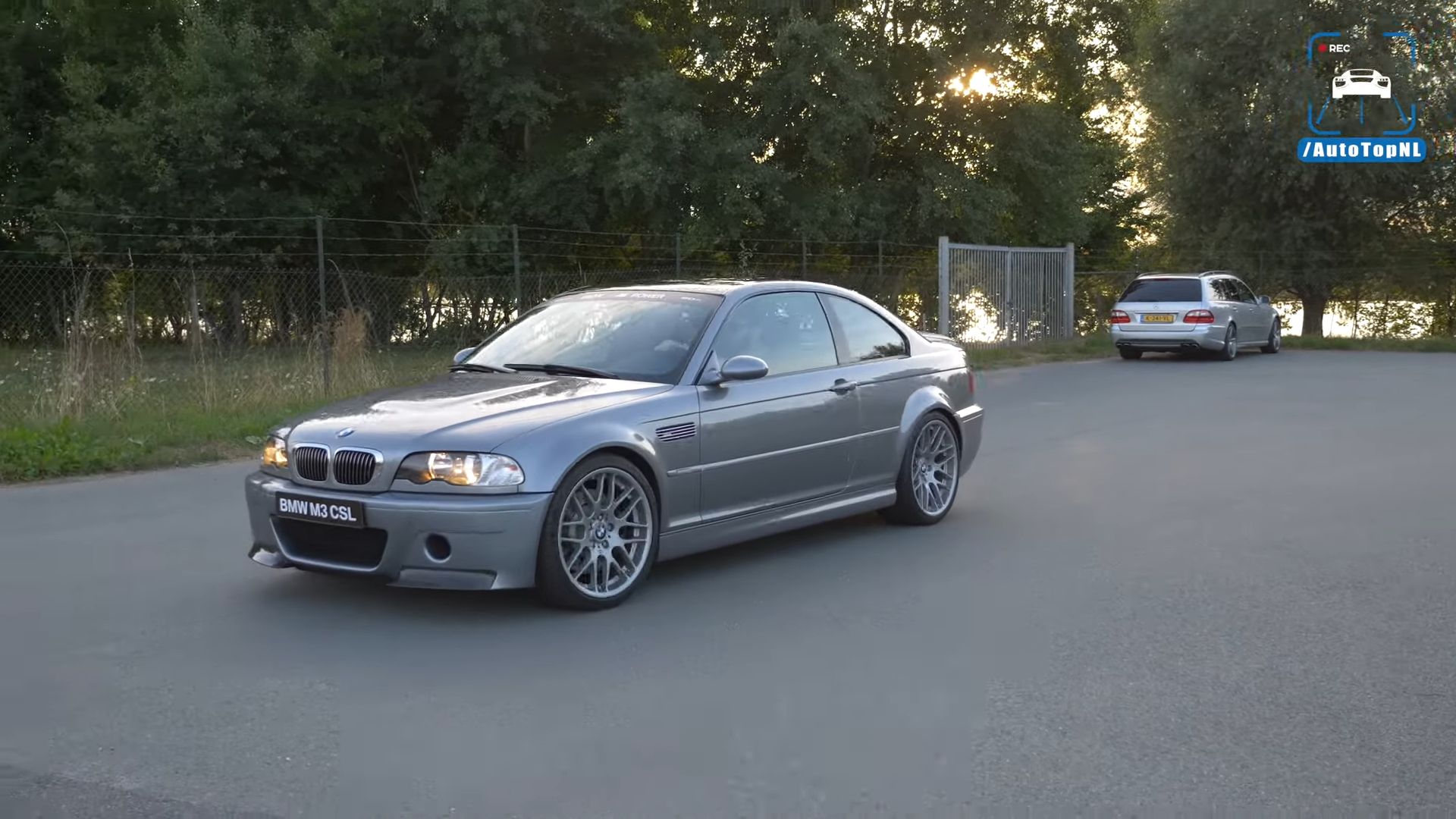 BMW M3 CSL E46 Shows What It Can Do On The Autobahn