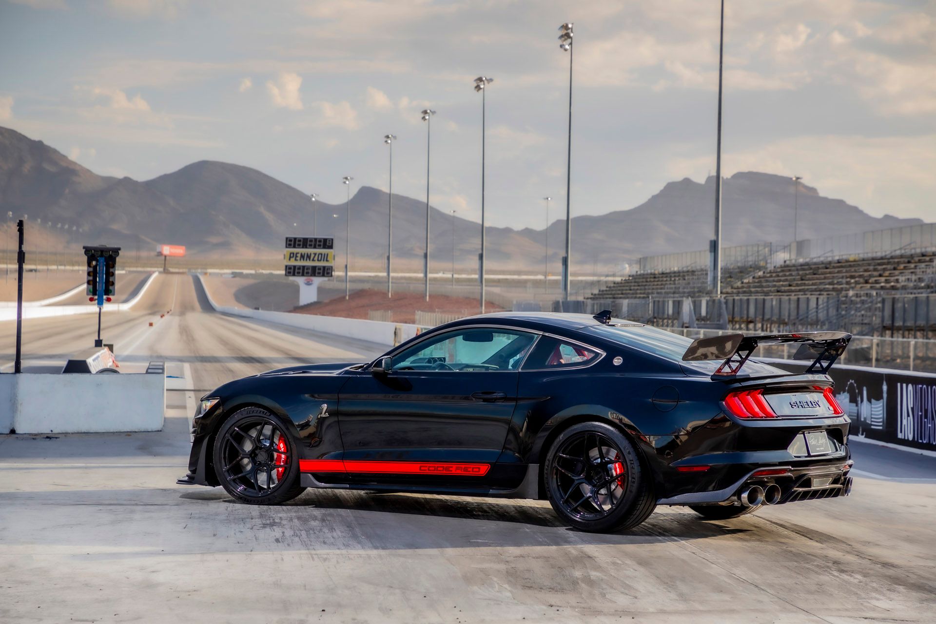 The Shelby Mustang GT500 Code Red Is A 1,300HP Beast With a Major ...