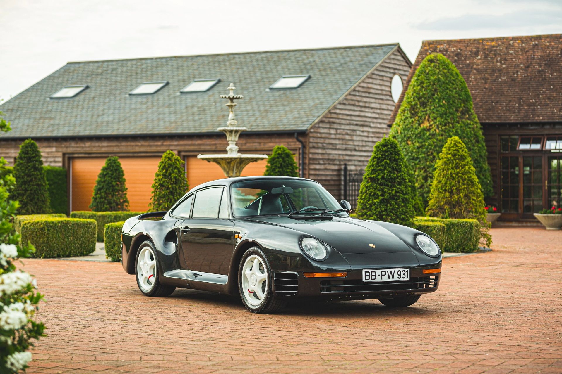 This 1985 Porsche Porsche 959 S Prototype Changed Automotive History