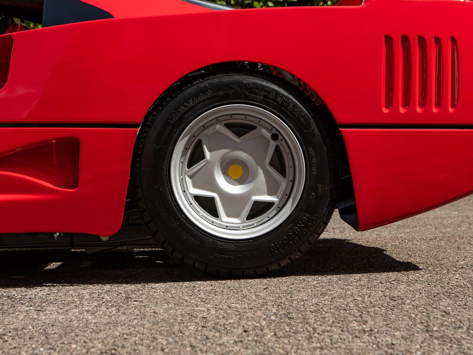 This is the Slowest And Cheapest Ferrari F40 on the Planet