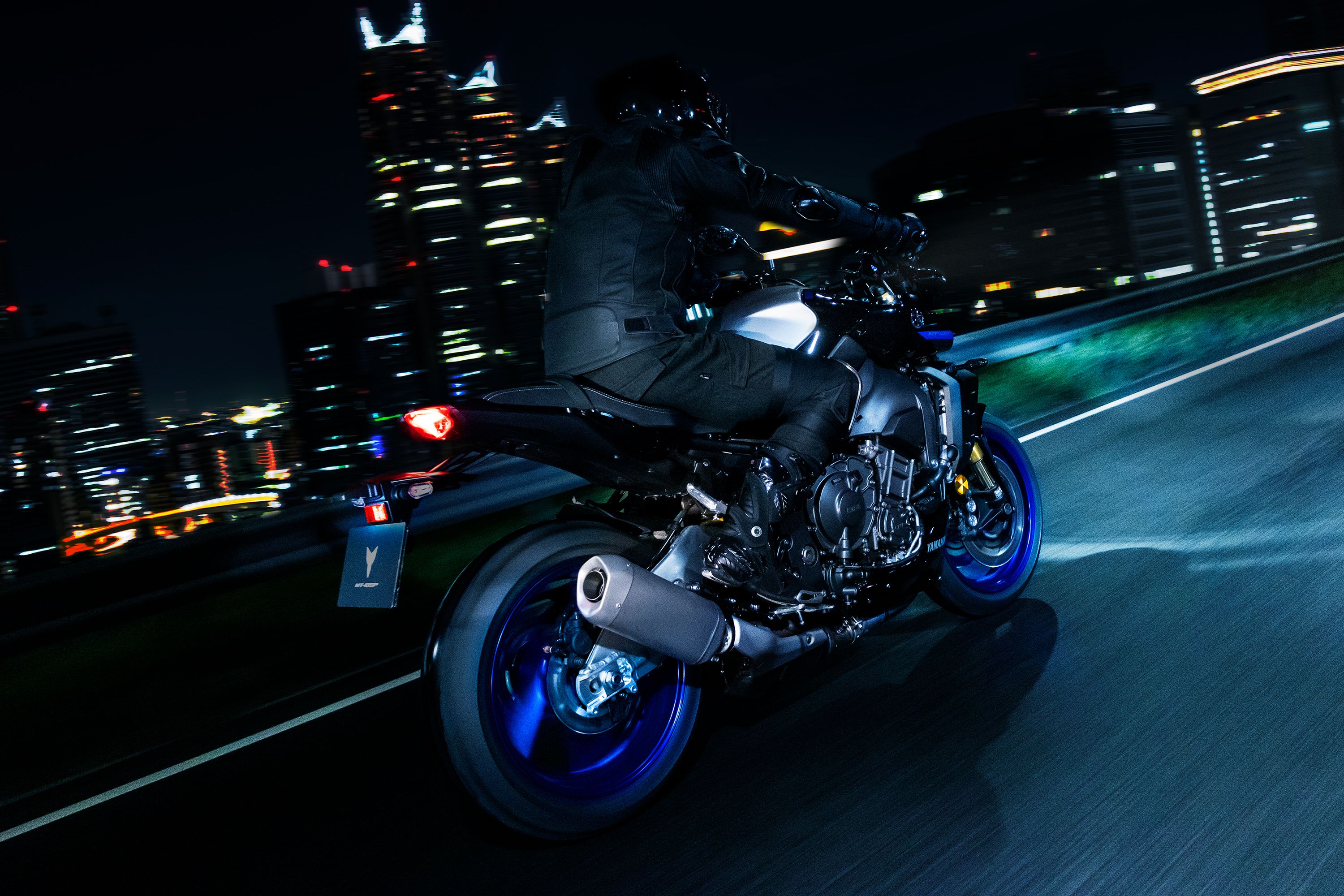 2022 Yamaha MT-10 - Performance, Price, and Photos