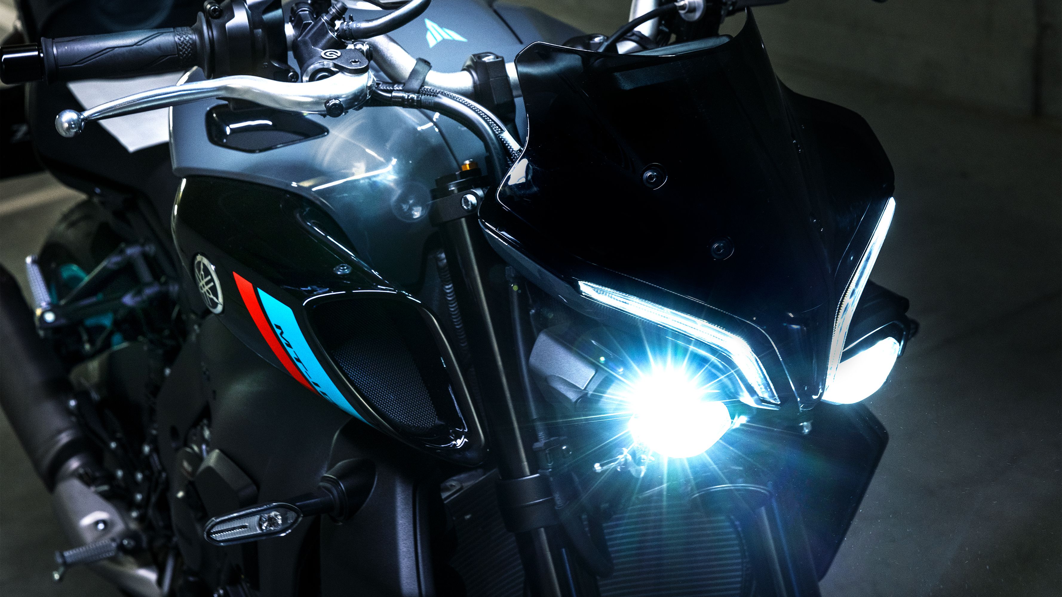 2022 Yamaha MT-10 - Performance, Price, and Photos