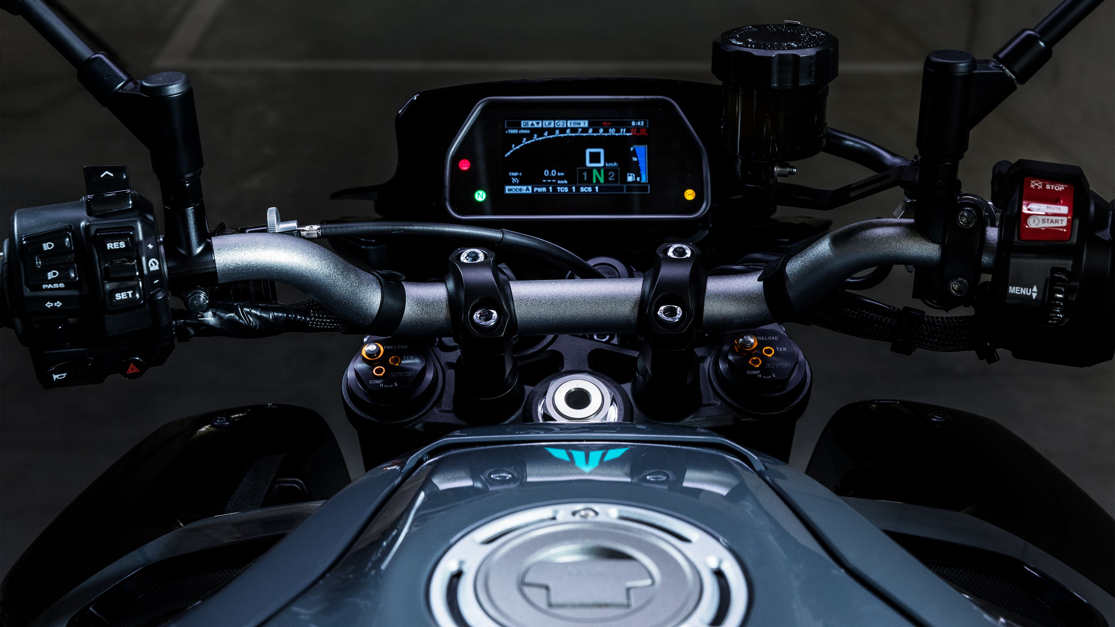 2022 Yamaha MT-10 - Performance, Price, and Photos