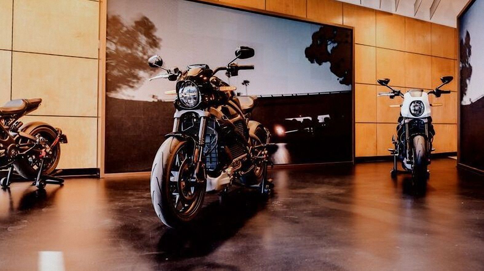 2022 LiveWire ONE - Performance, Price, and Photos