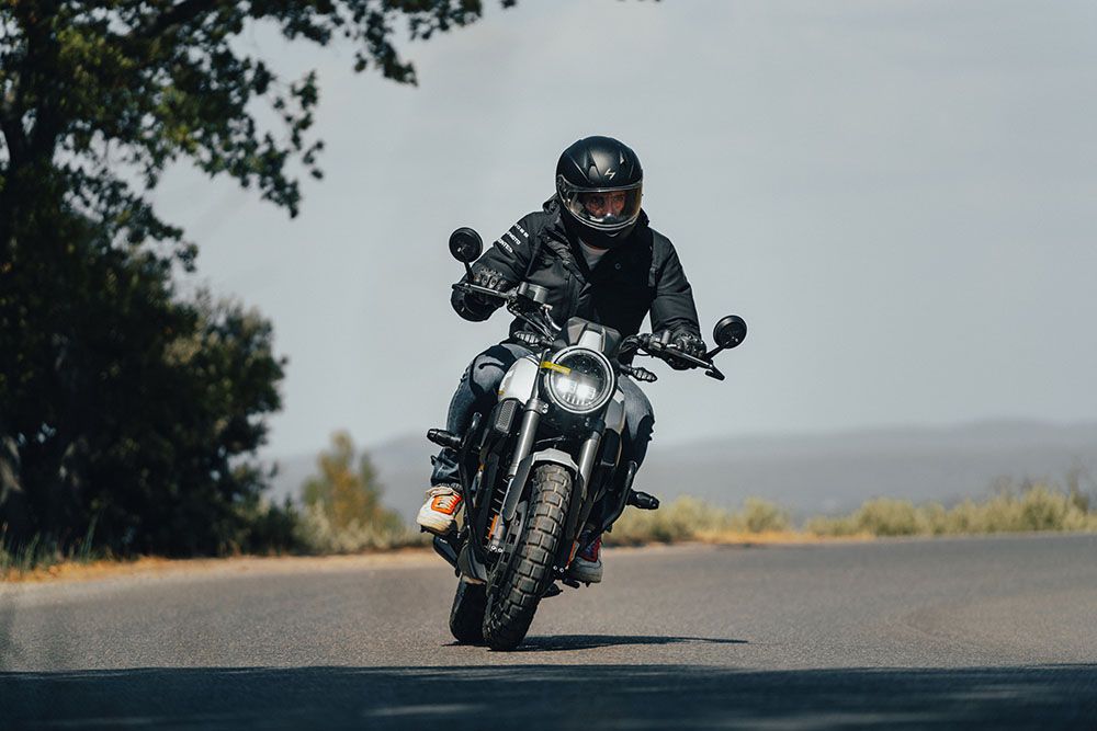 This 125cc Neo-retro Motorcycle Can Bury The Yamaha XSR125