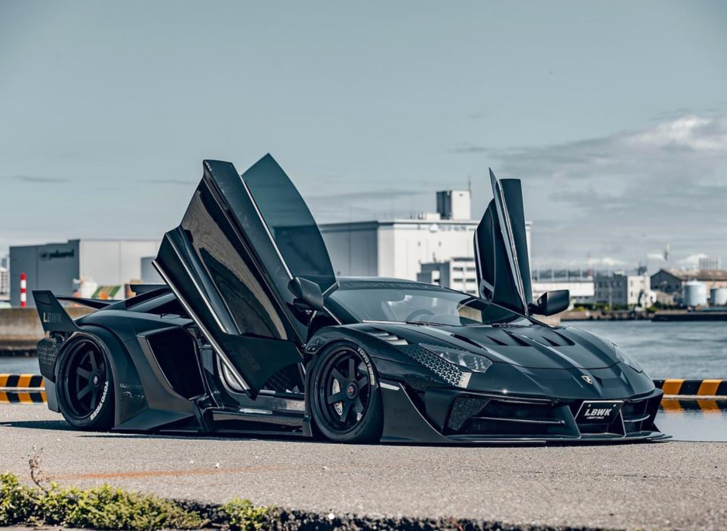 Liberty Walk Sends off the Aventador with an Aggressive Widebody Package