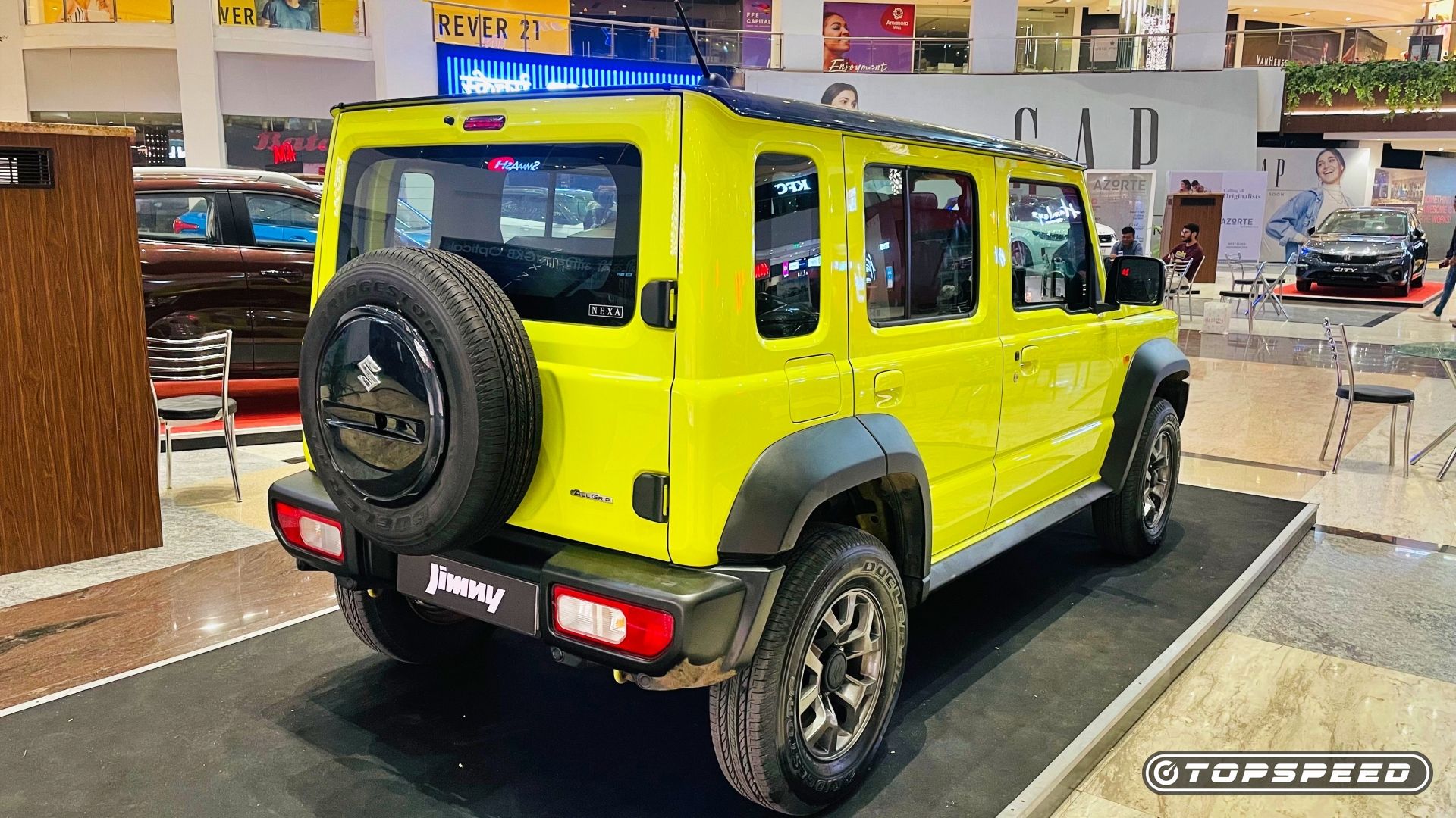 An Up Close Look At The Five Door Suzuki Jimny