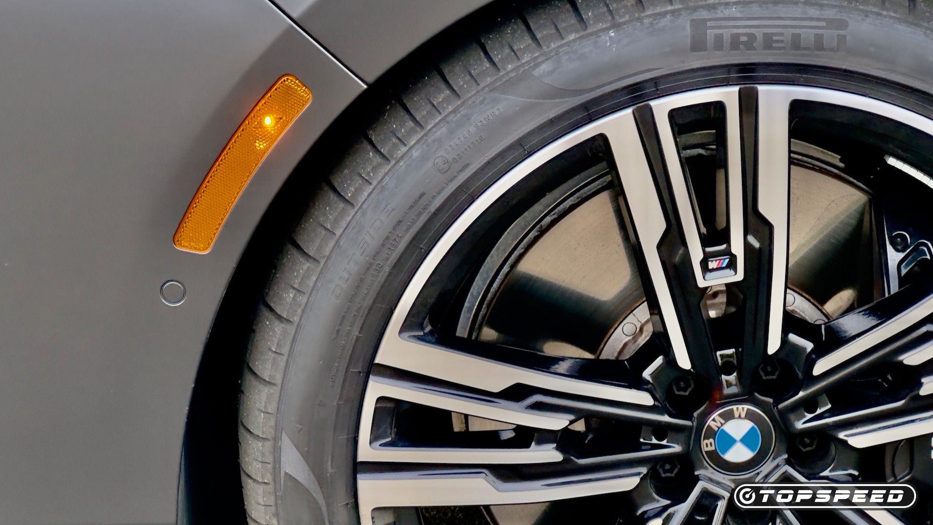 2024 BMW i7 xDrive60 - Style, Charisma and Sophistication Personified