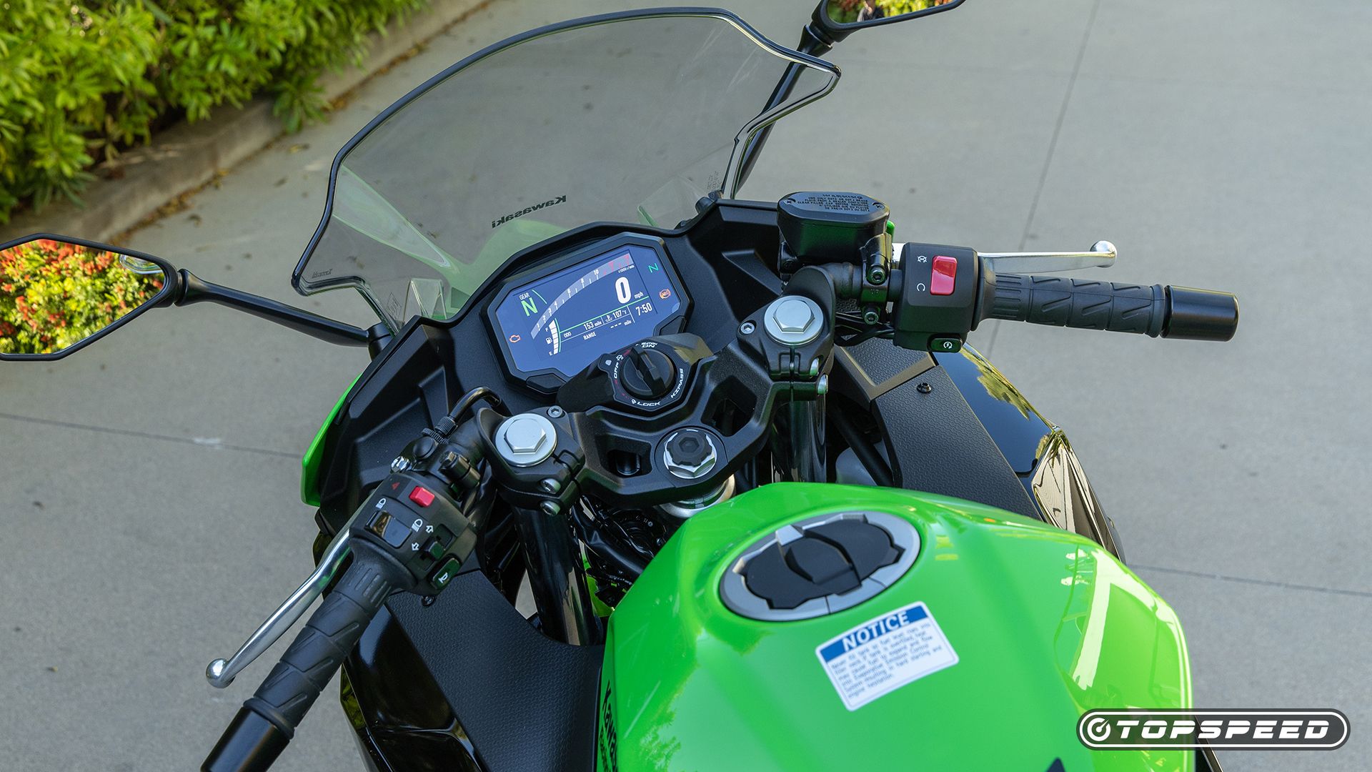 Six Reasons Why The Kawasaki Ninja 500 Is A Standout Lightweight Sports Bike