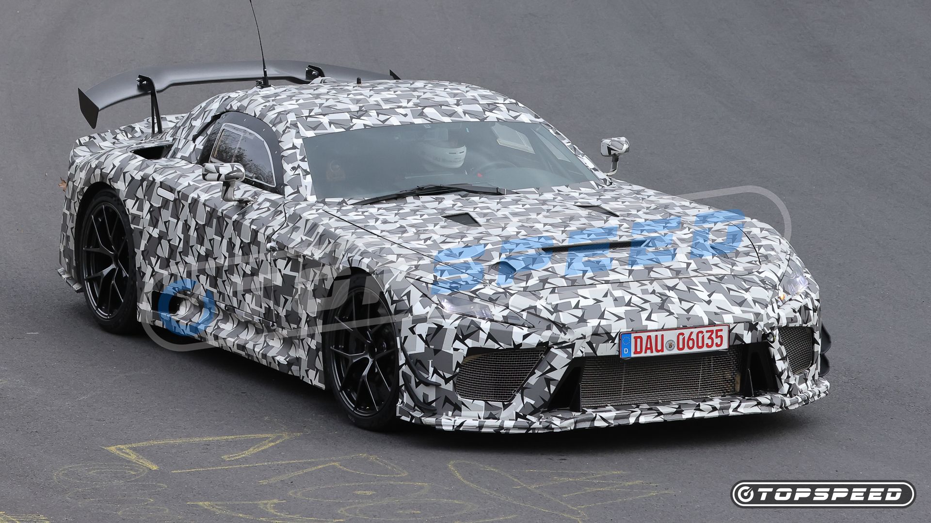 Lexus LFR Allegedly Coming In 'Docile' And 'Hardcore' Versions
