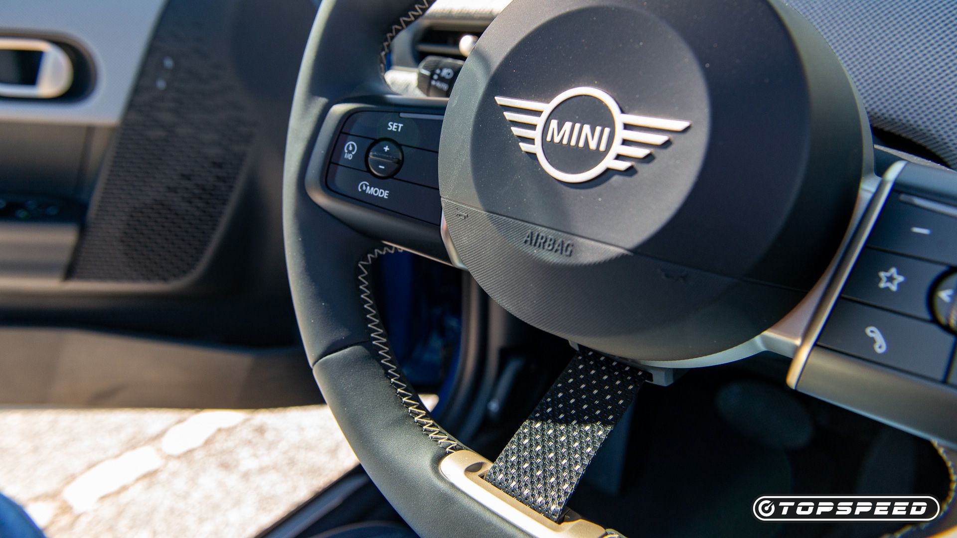 Testing Mini’s New JCW Vehicles For 2025 – Lifaa Review